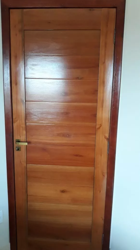 Porta De Madeira Maciça Eucalipto 210x80 - Móveis Shopping