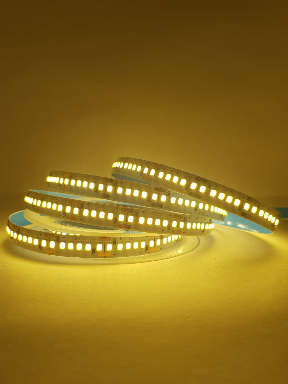 Fita 240 Led 2835 - 6000K - 5mts - MEGA ILUMINAÇÃO