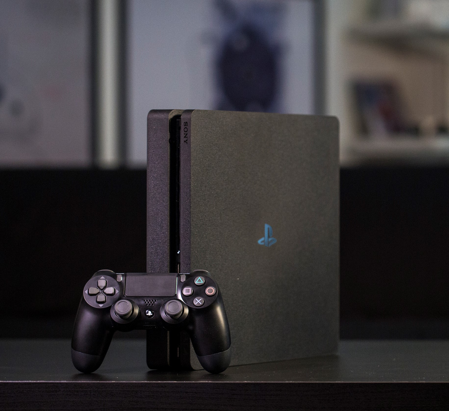 Console PlayStation 4 + GOW Ragnarok - Nerd Now - Sua casa ou ...