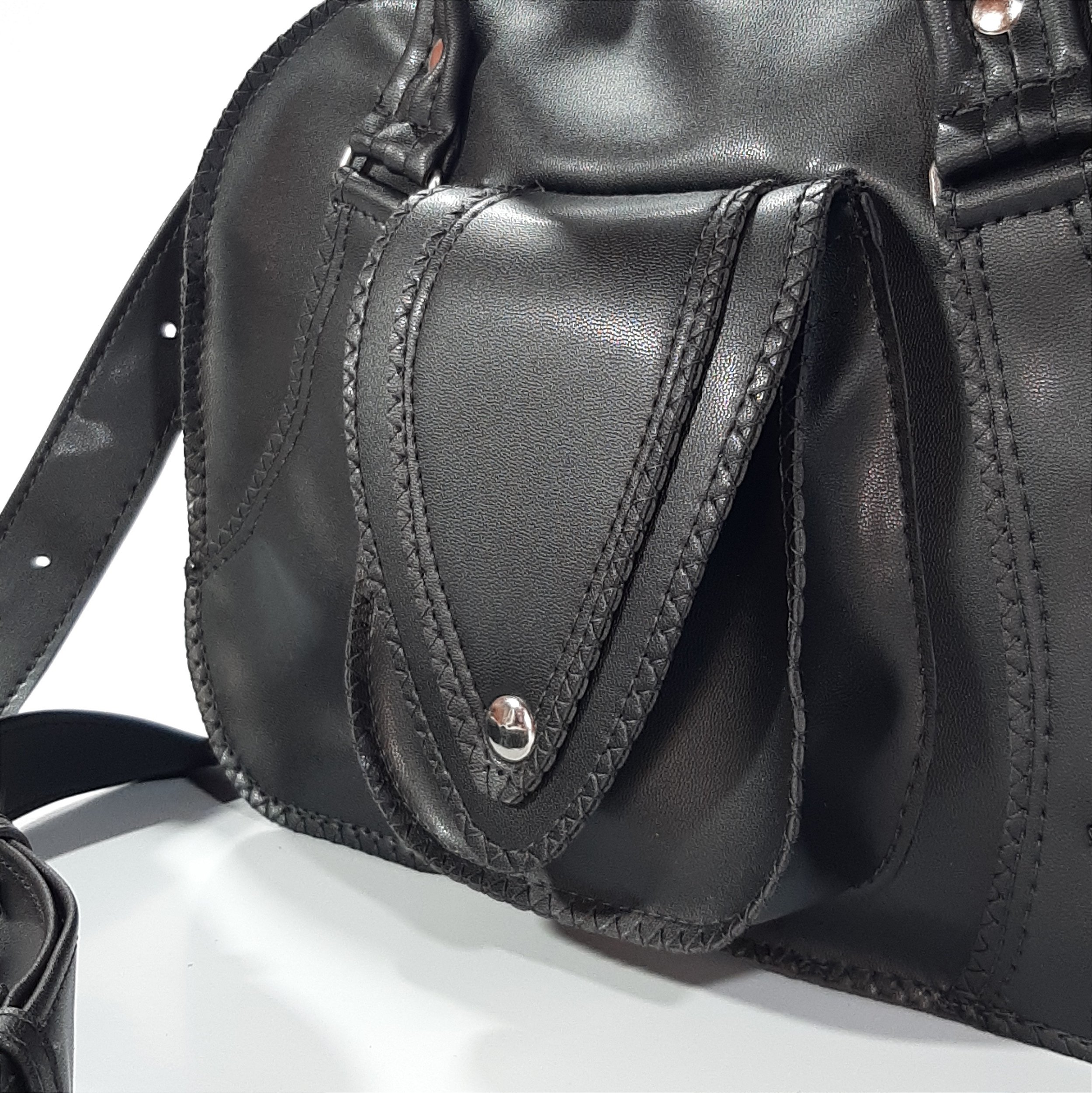 BOLSA SINGULAR - PRETO - PREMIUN ALTA PERFORMANCE - (VEGAN) - Kaic Bo