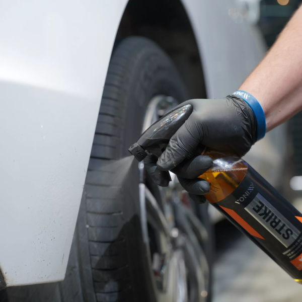 Removedor de Cola e Piche Strike Vonixx - 500ml - Loja do Lavacar