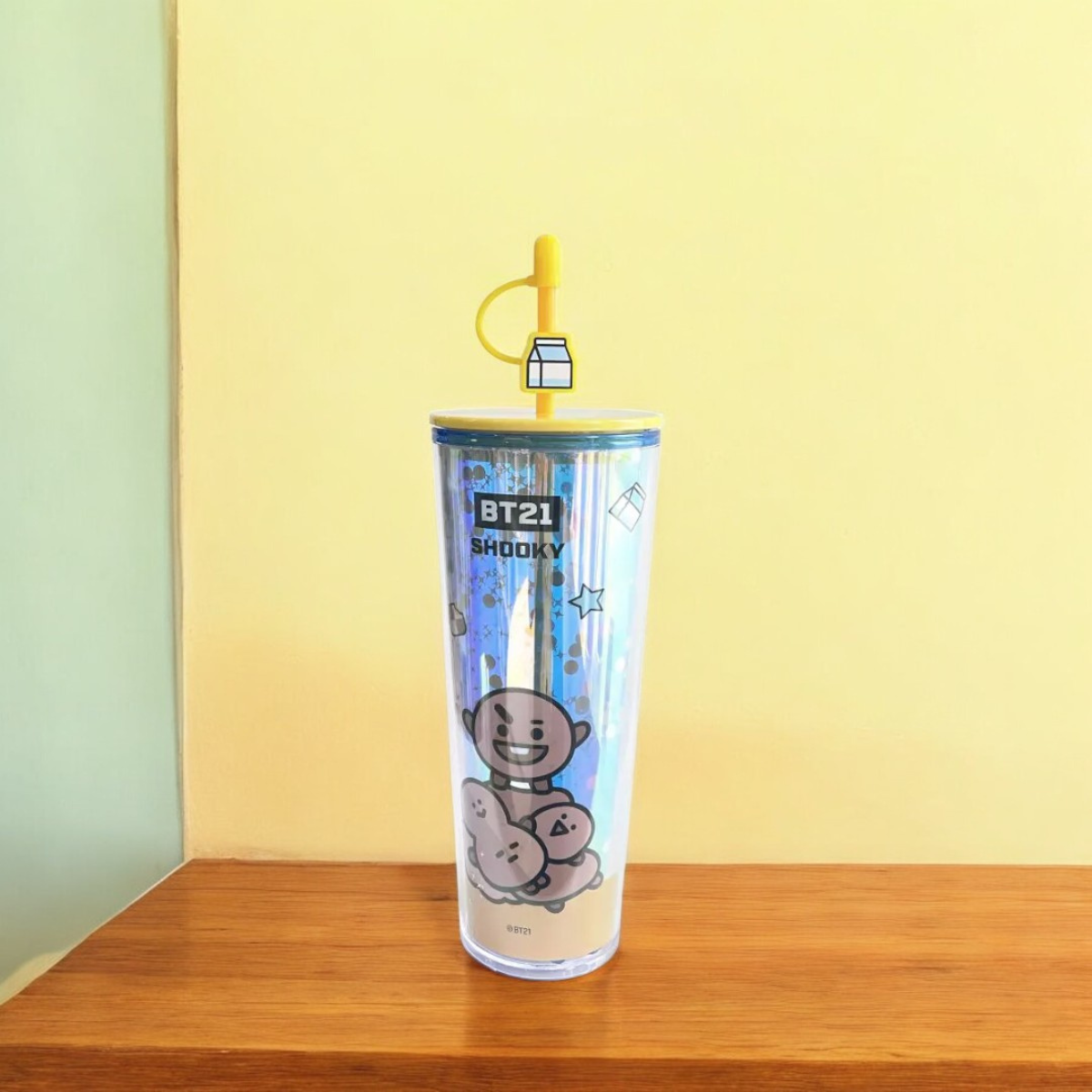COPO COM CANUDO CAMADA DUPLA BT21 SHOOKY MINISO - Miniso Shop
