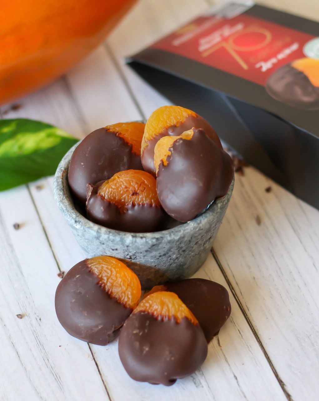 Damasco no Chocolate 70% cacau Zero Açúcar 80g - Ferronatto Chocolates