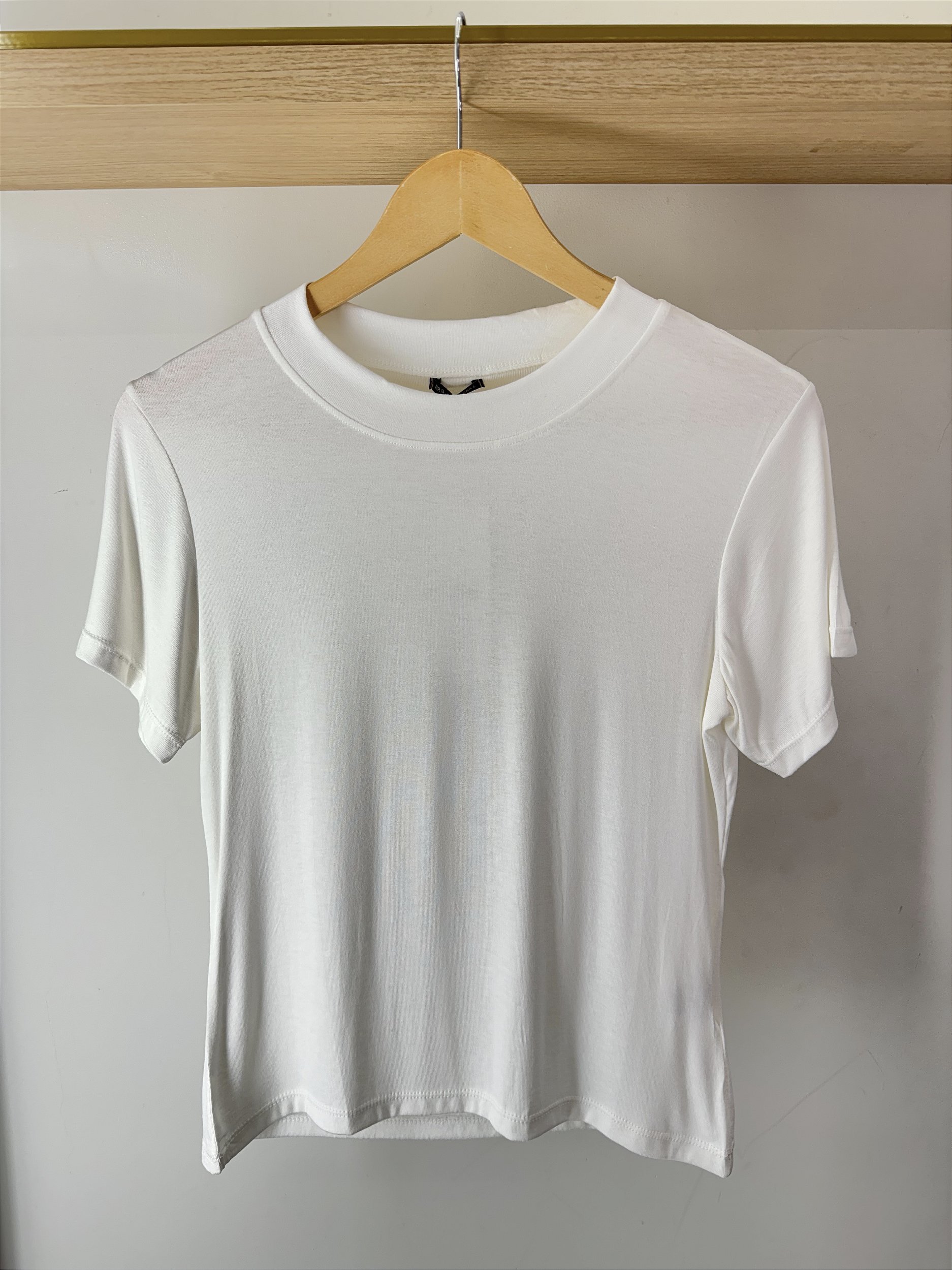 Blusa Aurora - LE ROSE - contemporânea, fashion e versátil