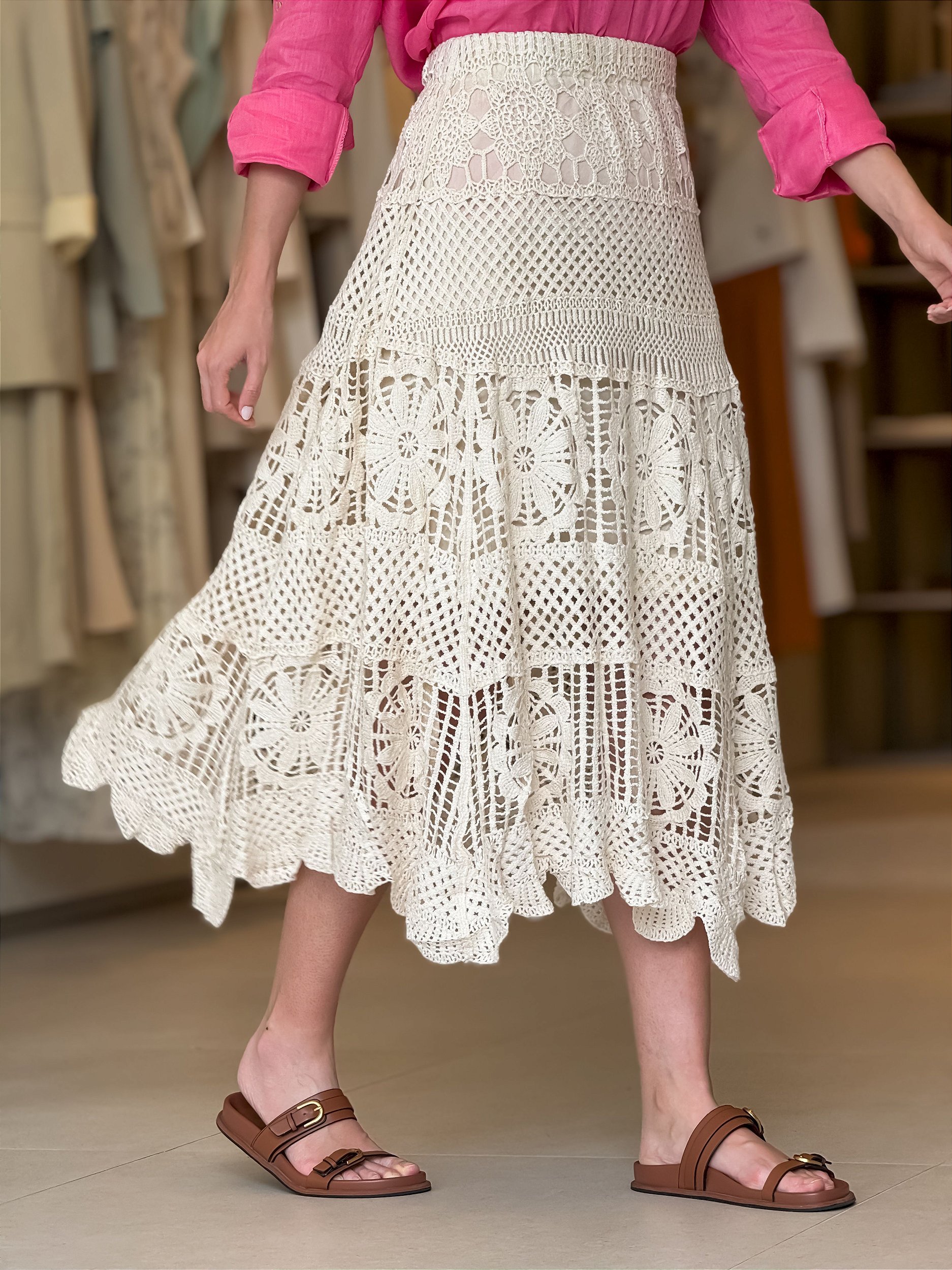 SAIA EMILY RENDA - LE ROSE - contemporânea, fashion e versátil