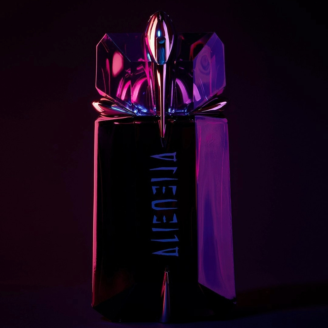 Perfume Alien Thierry Mugler feminino Eau de parfum: O Elixir Radiante ...