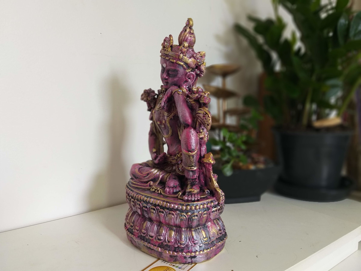 Deusa Tara 32cm | Pink, madrepérola e ouro - L'Tonini Atelier ...