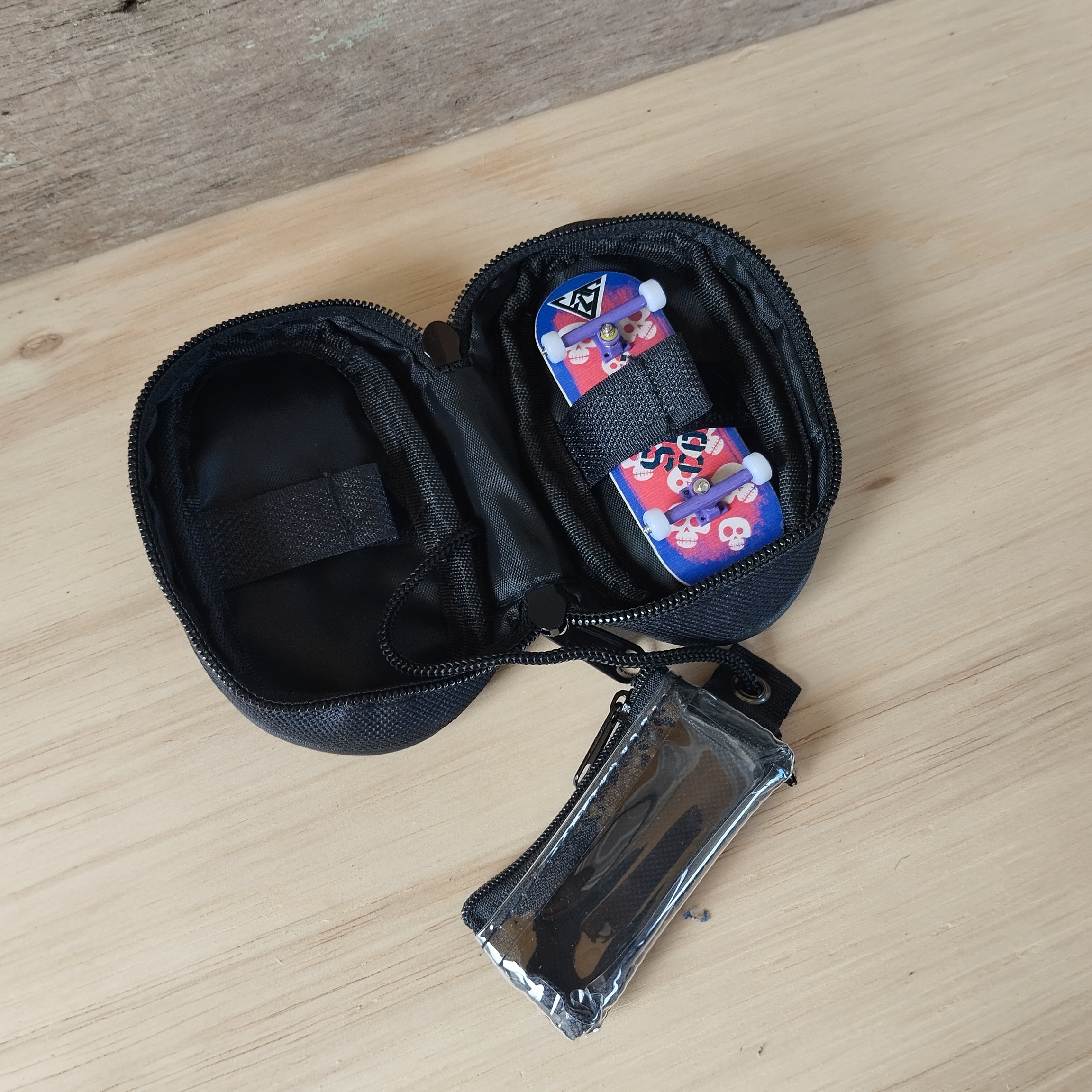 Fingerboard Bag bolsa para skate de dedos e acessórios - Mini SKT Co.