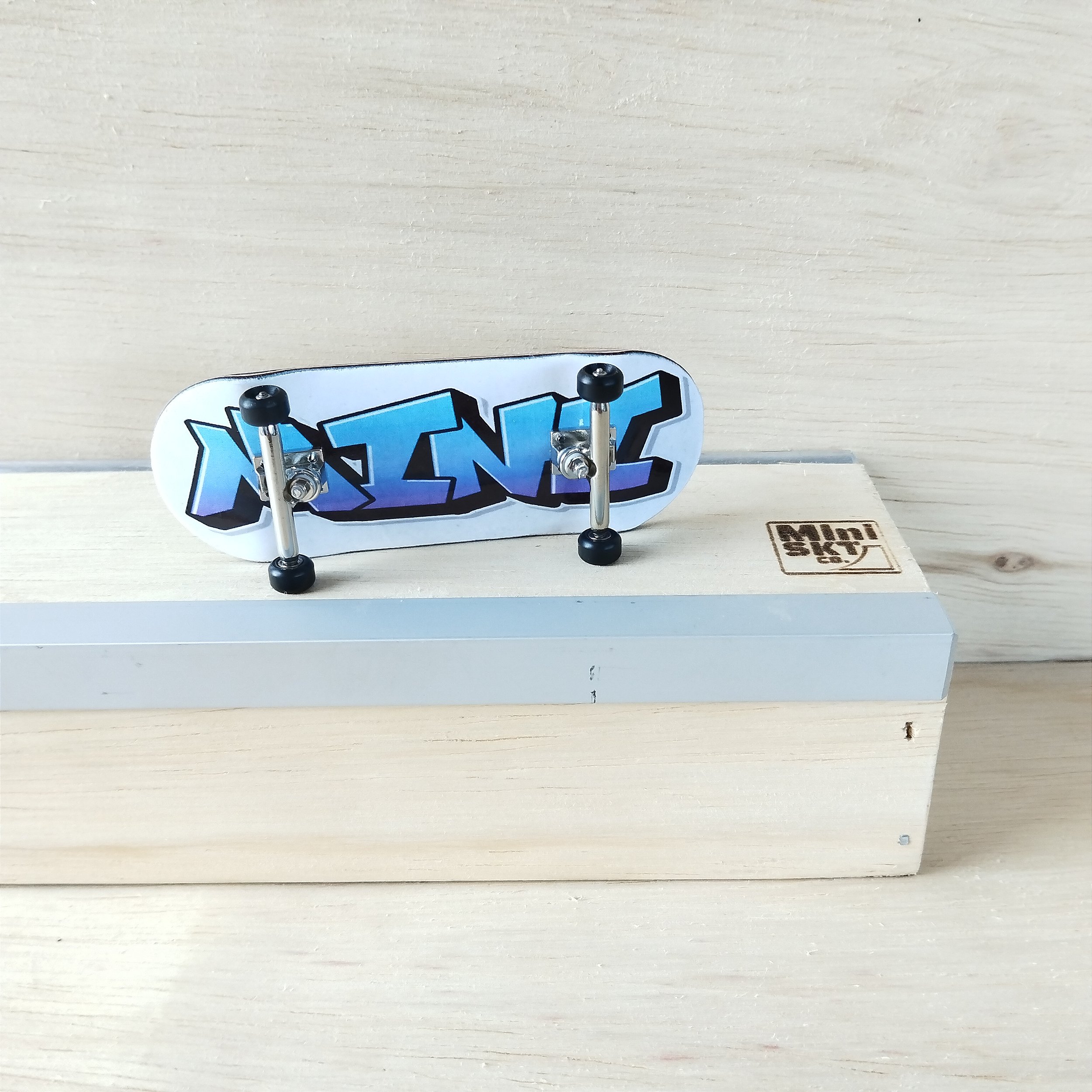 Fingerboard completo 34mm Mini SKT Co. modelo "Graffiti MINI 1" - Mini ...