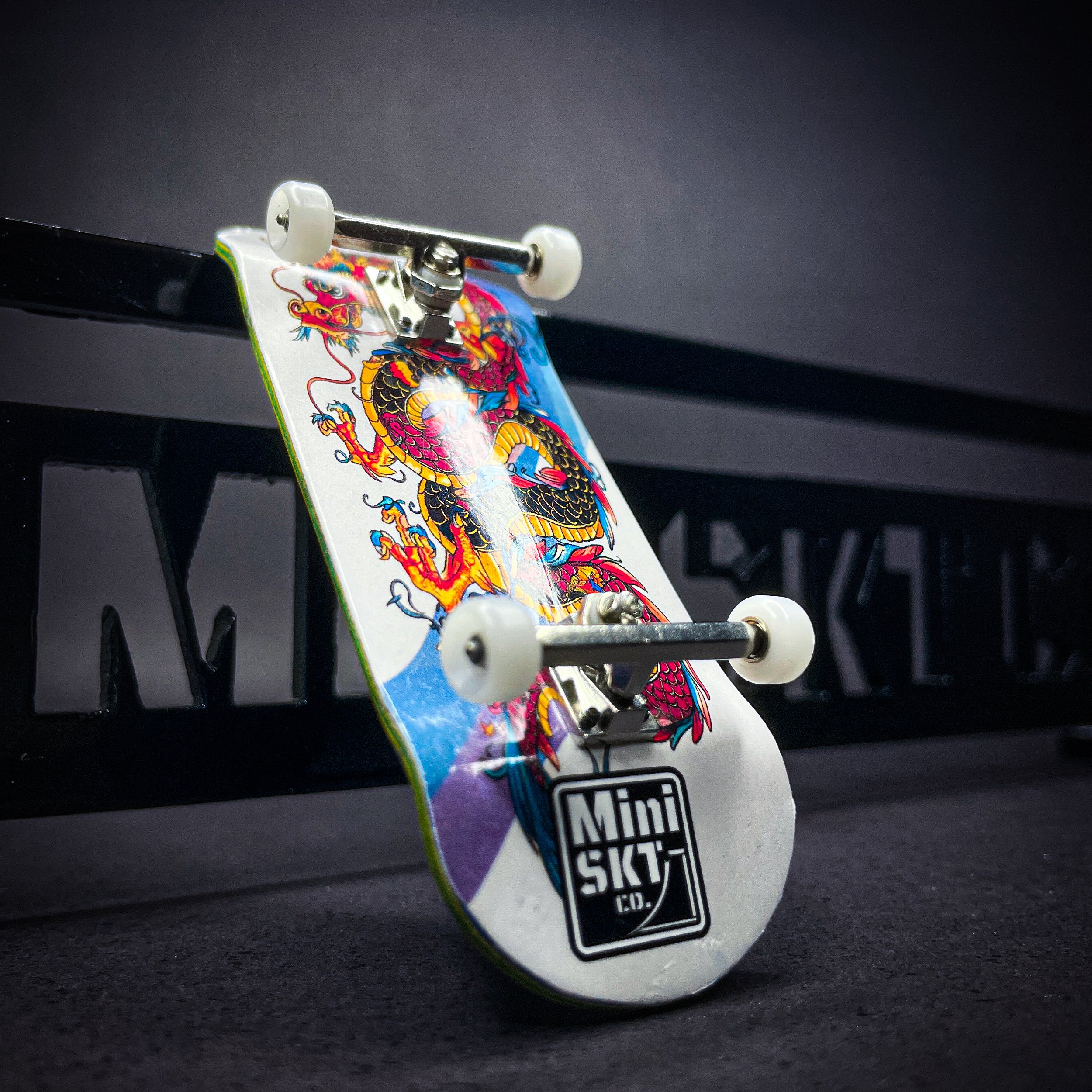 Fingerboard completo 36mm Mini SKT Co. modelo "Oriental Dragon" - Mini ...
