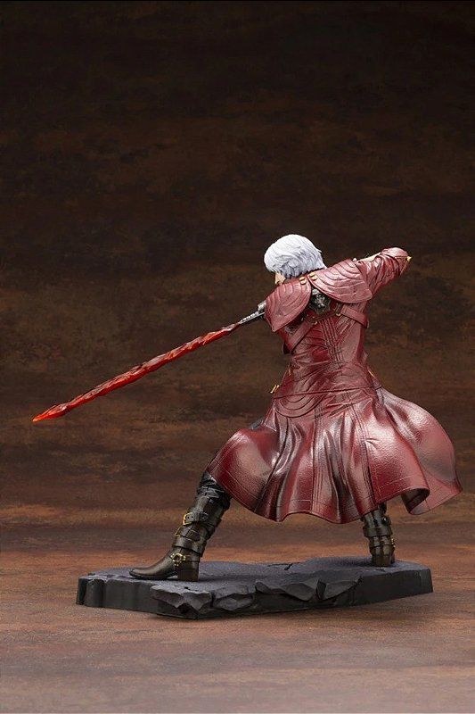 Figure Dante Figure Devil May Cry 5 - Cubo Nerd - O universo geek em um ...