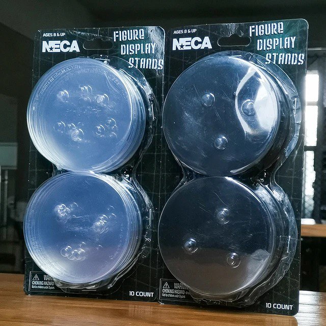 Pack 10 Figure Display Stands - Original NECA - Cubo Nerd - O universo ...