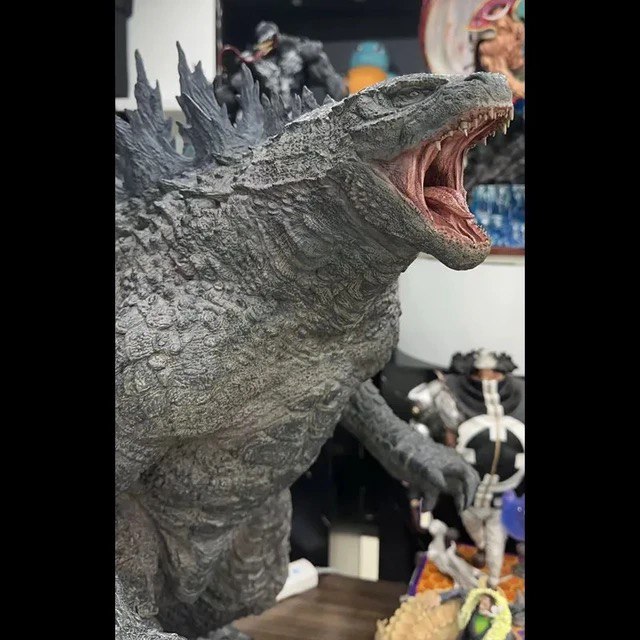 Estátua Diorama Godzilla 50Cm Com LED's - GK Gojira - Cubo Nerd - O ...