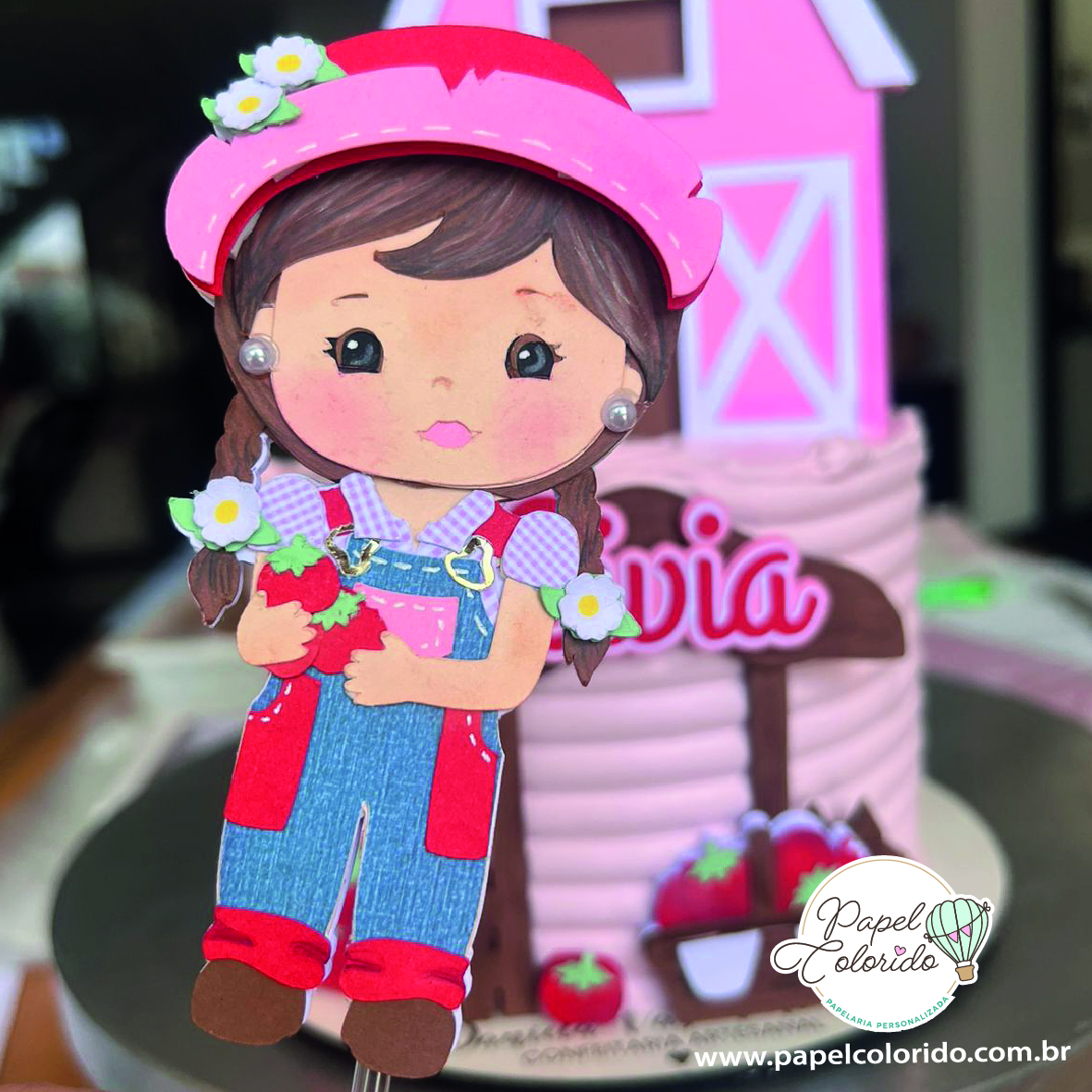 Topo de Bolo: Fazendinha Menina, fazendeira do tomate - Papel Colorido
