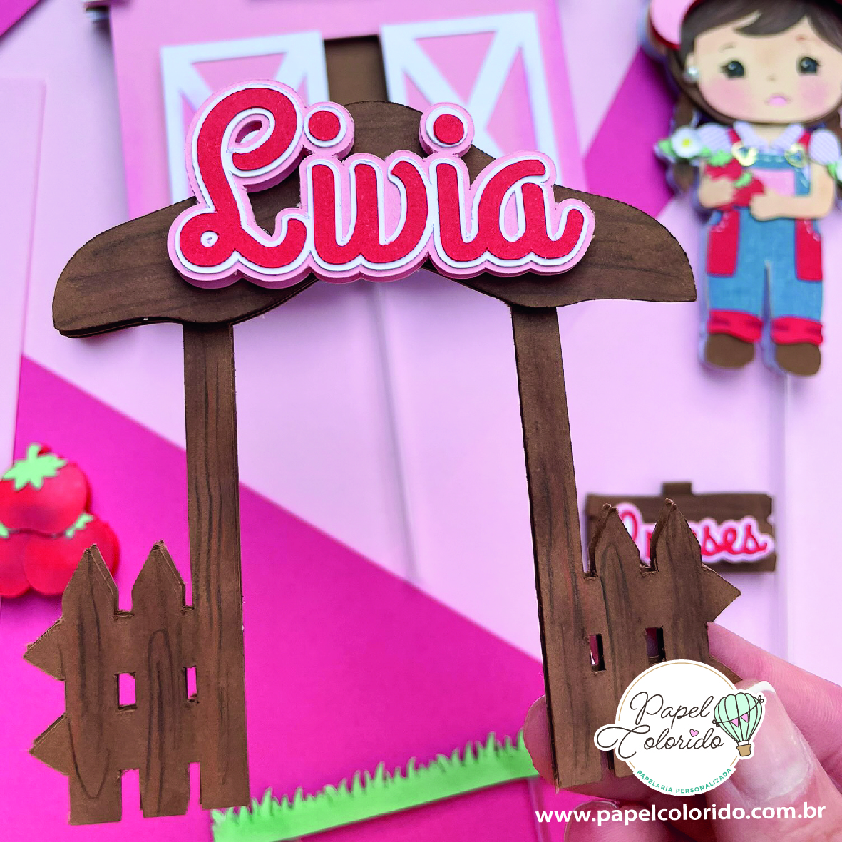 Topo de Bolo: Fazendinha Menina, fazendeira do tomate - Papel Colorido