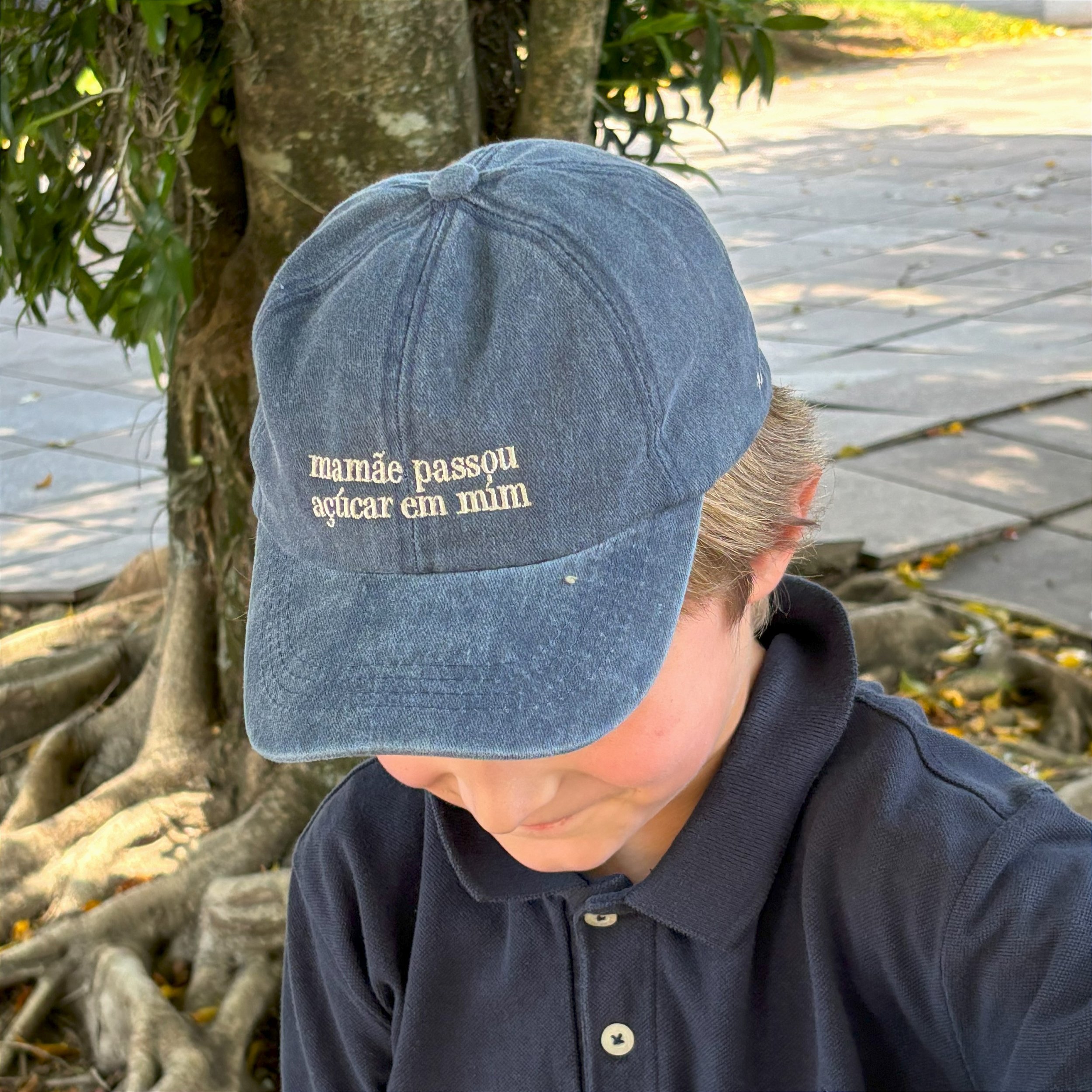 Boné Infantil Mamãe passou açúcar em mim - Amar
