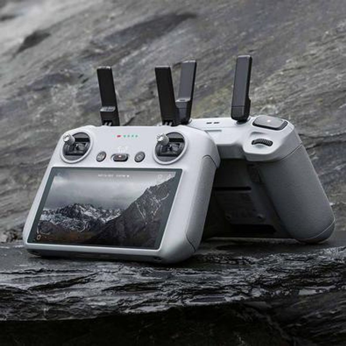 Controle Remoto DJI1028 com Tela DJI RC 2 - Controle de Drone de Alto ...