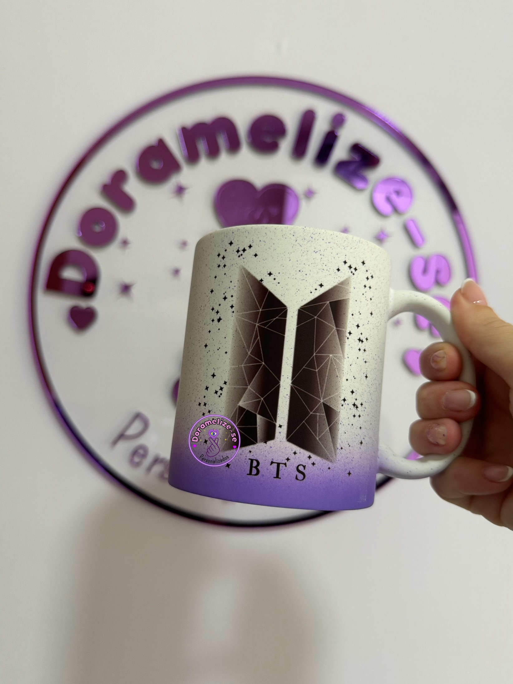 CANECA SPLASH ROXO - WHALIEN 52 BTS - Doramelizese