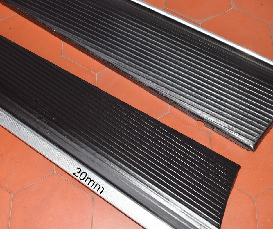 Par de Estribo Externo do Fusca - Karfuka Peças e Acessórios para seu VW