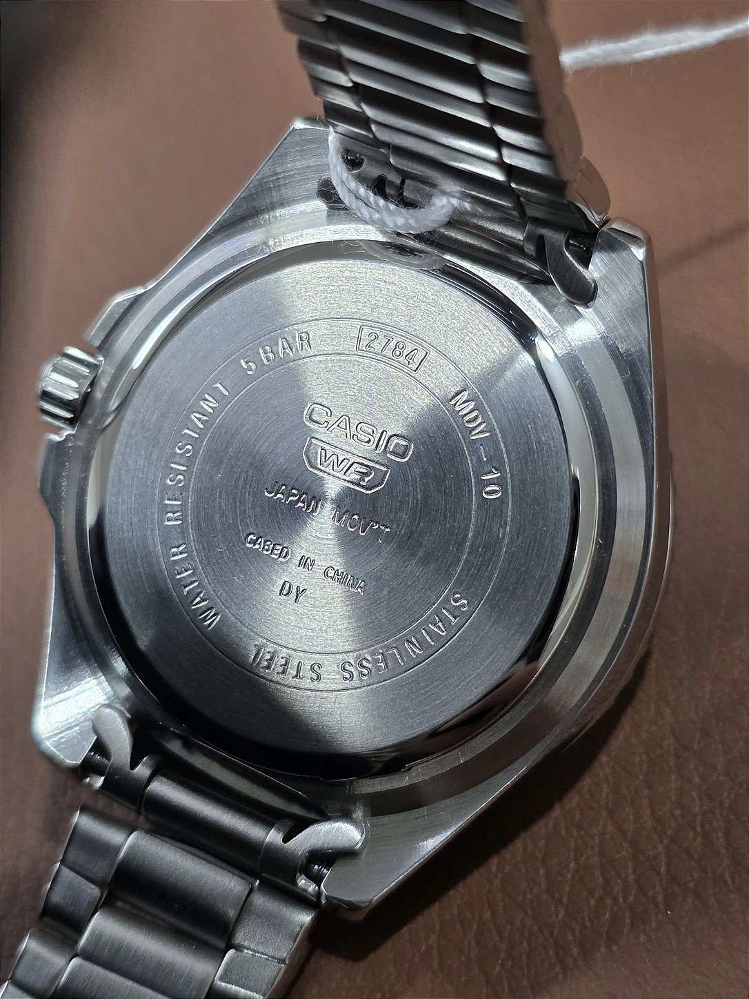 Relógio Casio Duro MDV-10-1A2VDF Batman – Compacto, Aço e Estilo Diver ...