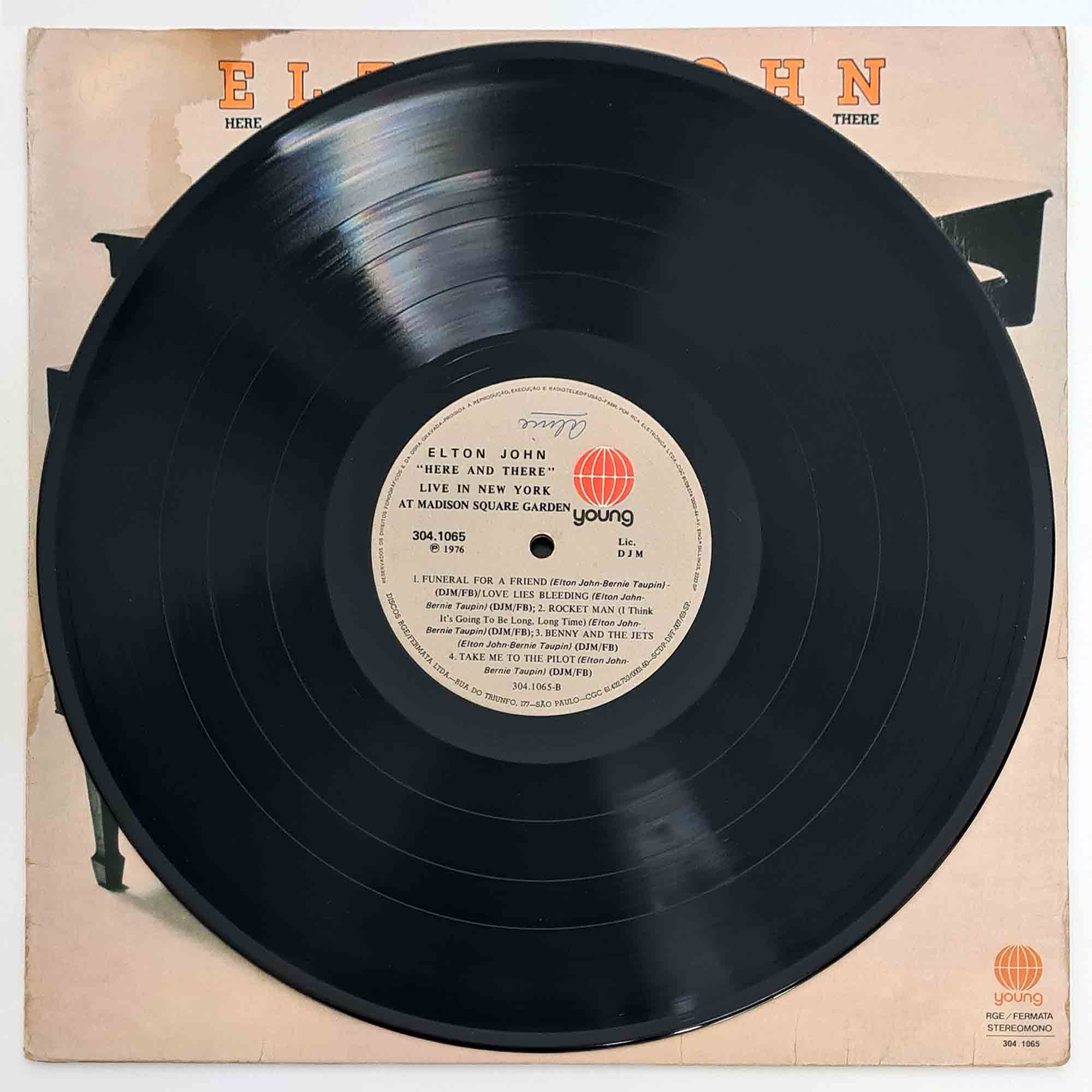 LP Elton John - Here and There - Vinil 1976 Encarte - Hm - Sua loja de ...