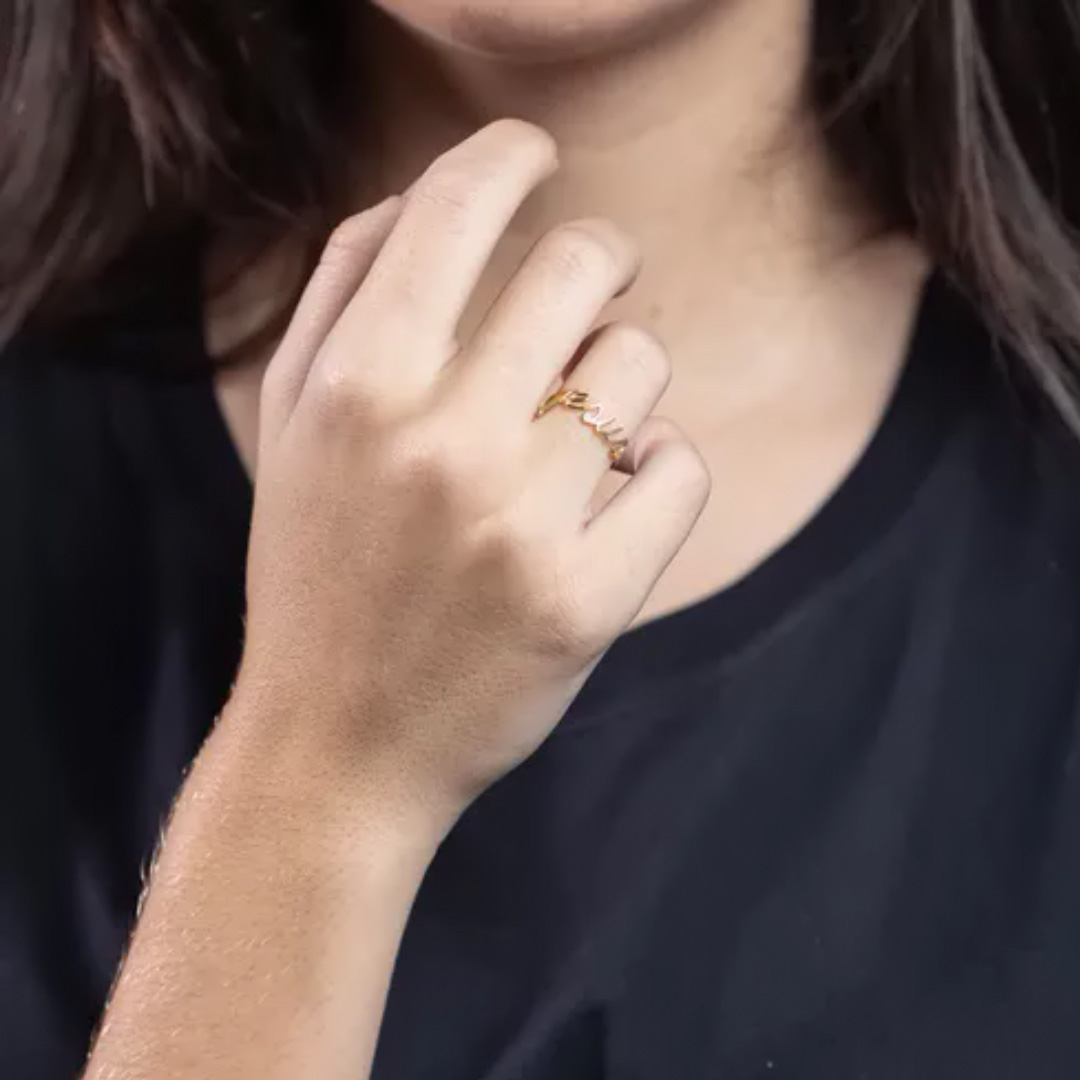 Anel de Ouro Jesus - Sterom Joalheria - www.sterom.com.br