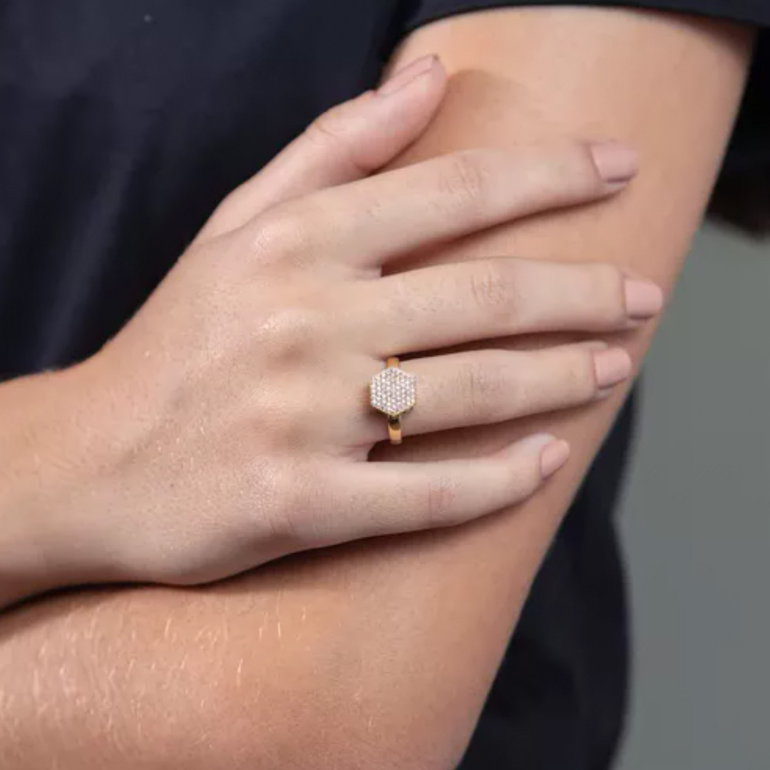 Anel Feminino Sextavado - Sterom Joalheria - www.sterom.com.br