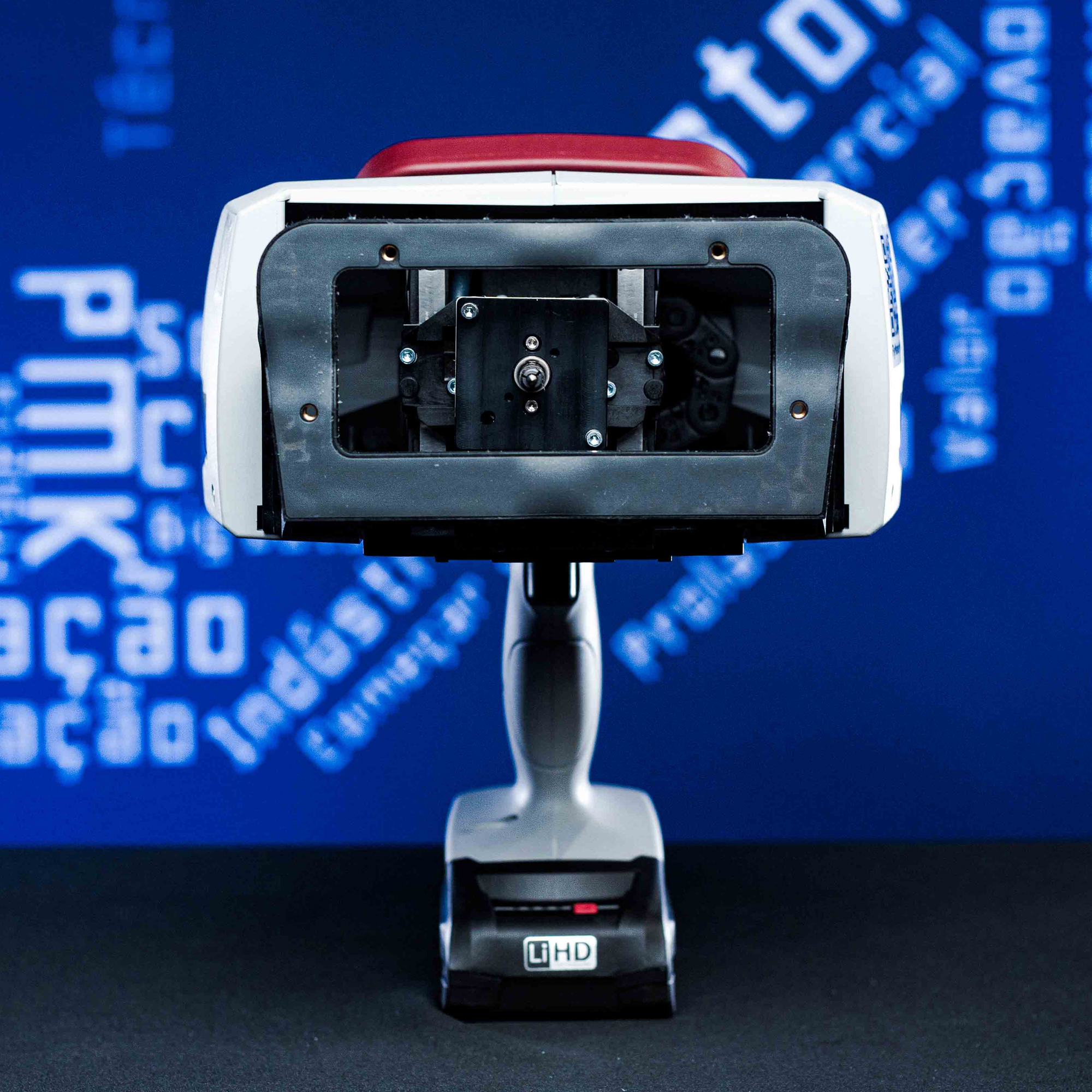 Máquina de gravação por micropuncionamento a bateria - FlyMarker 120 ...