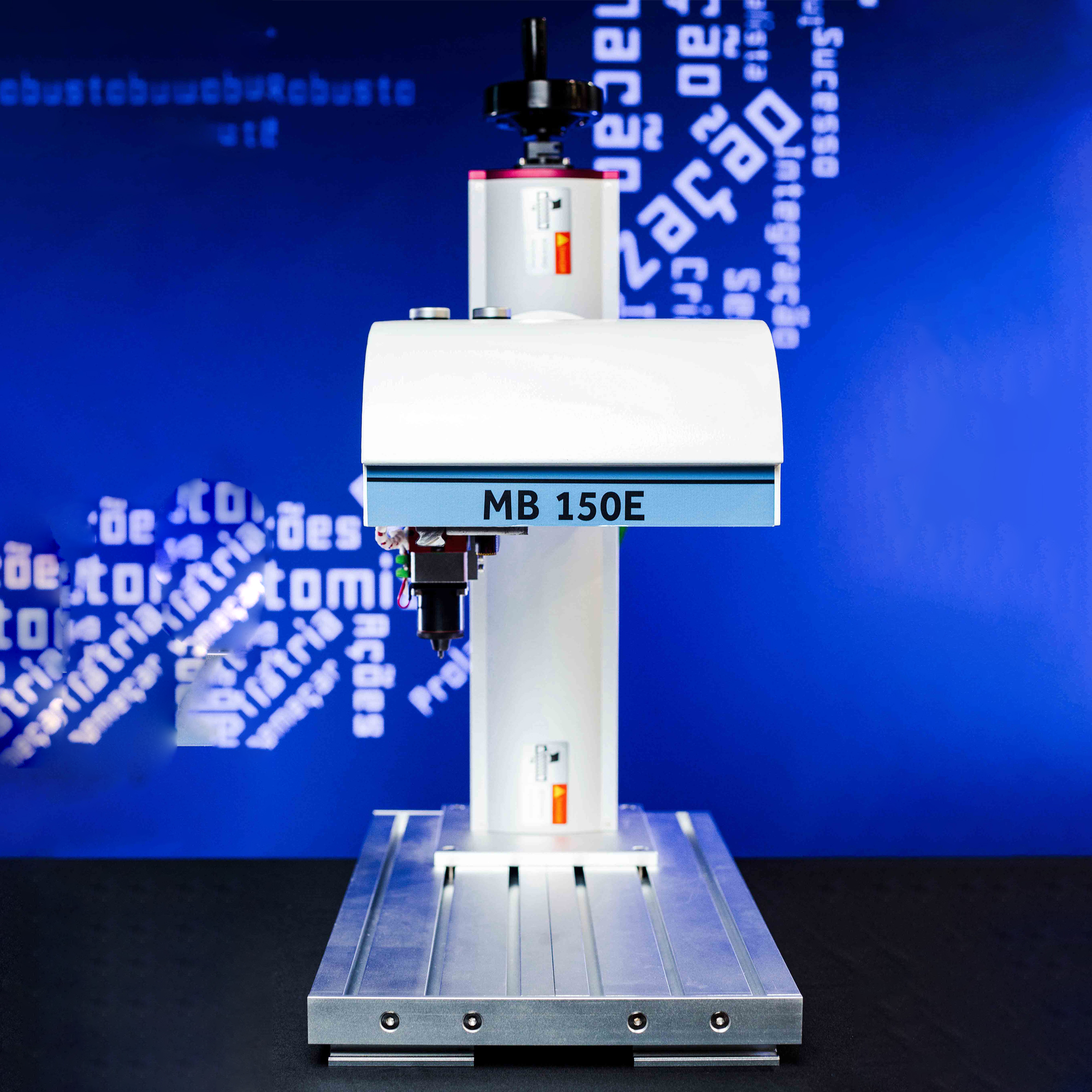 Máquina de gravação por micropuncionamento de bancada - MB150 - Loja ...