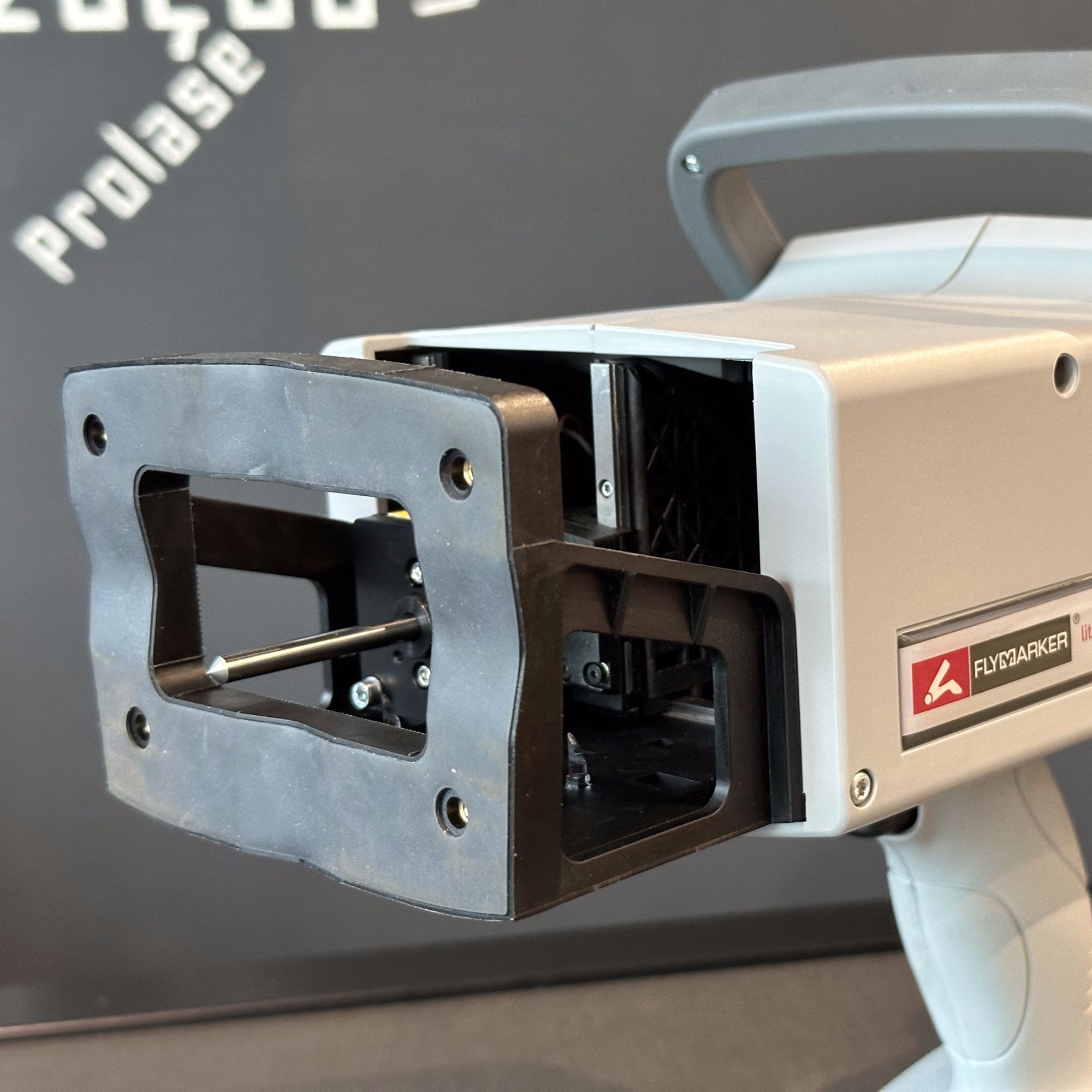 Máquina de gravação por micropuncionamento a bateria - FlyMarker Lite ...