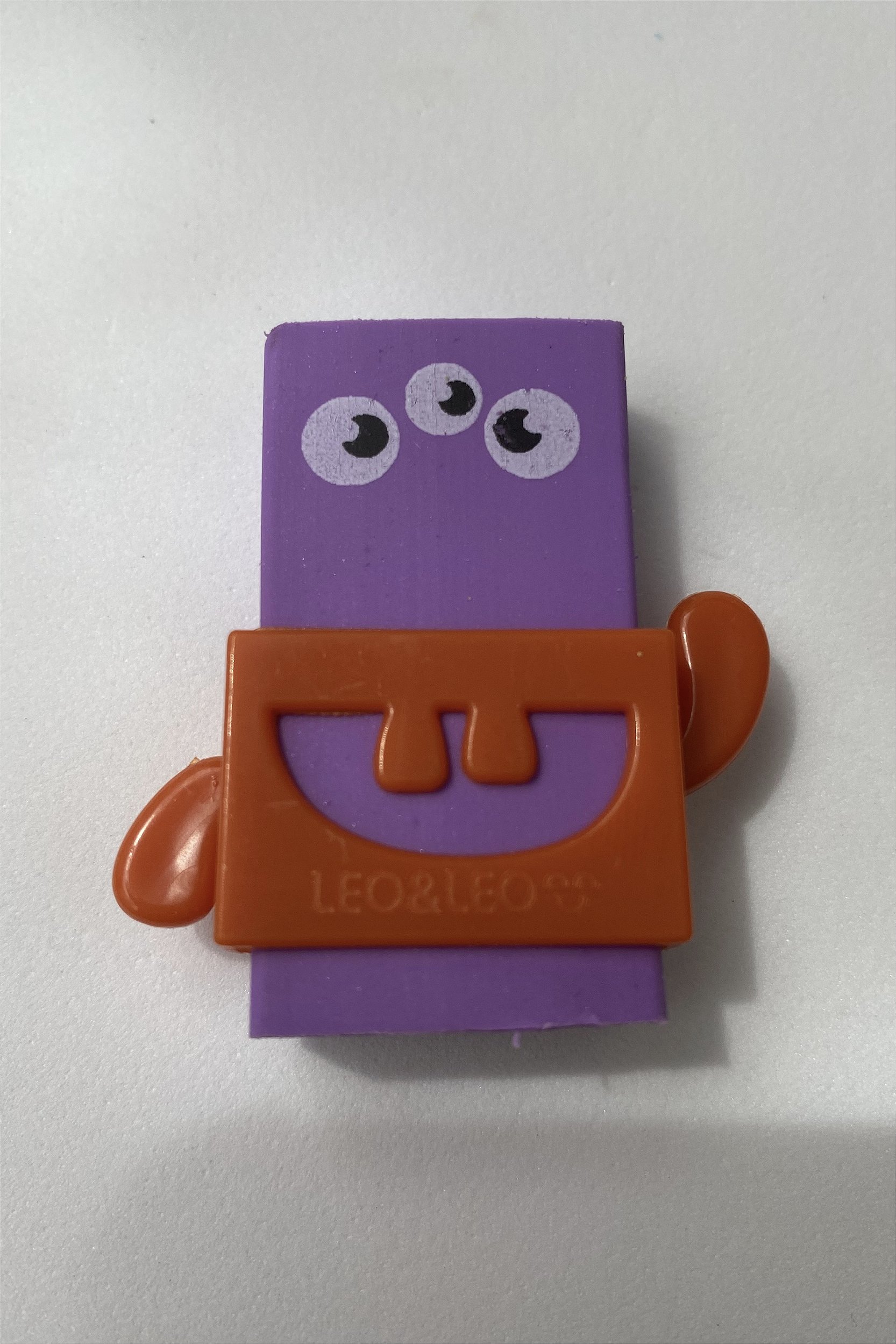 Borracha monstrinho Leo&Leo - Bibi Papelaria