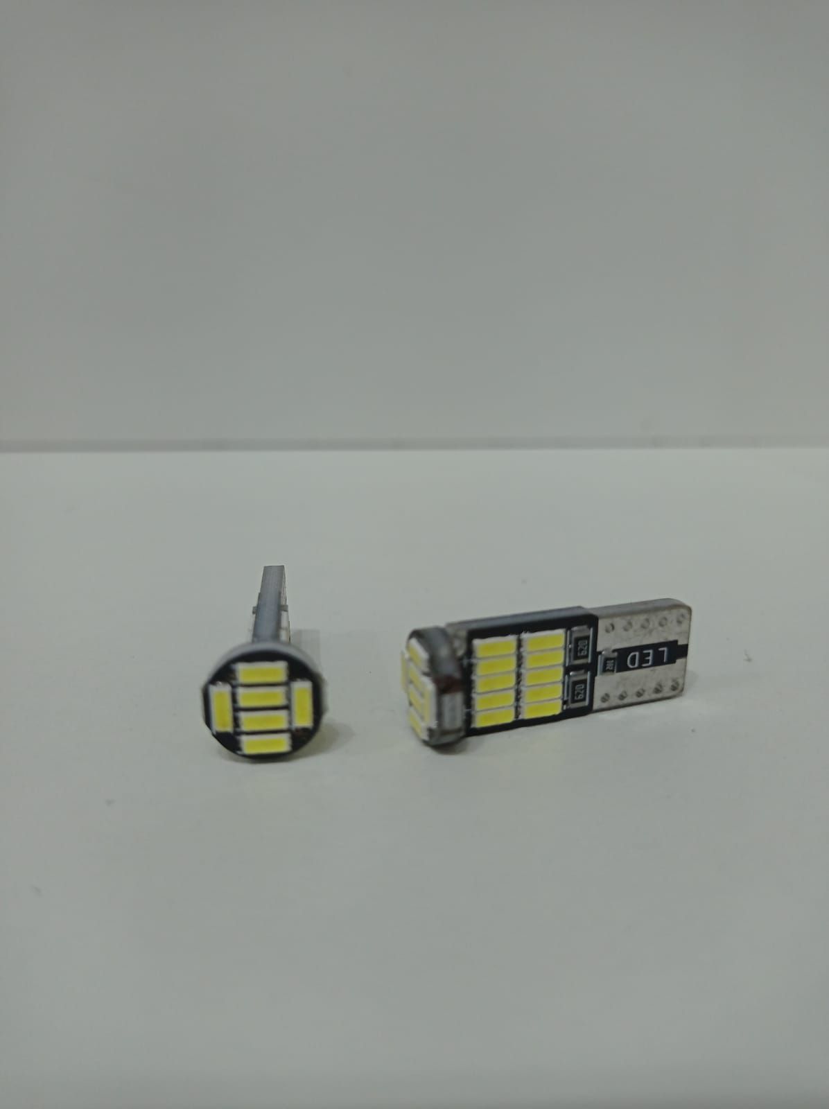 LAMPADA LED T10 26 LEDS 6000K 12V - Four Leds Lampadas Automotivas