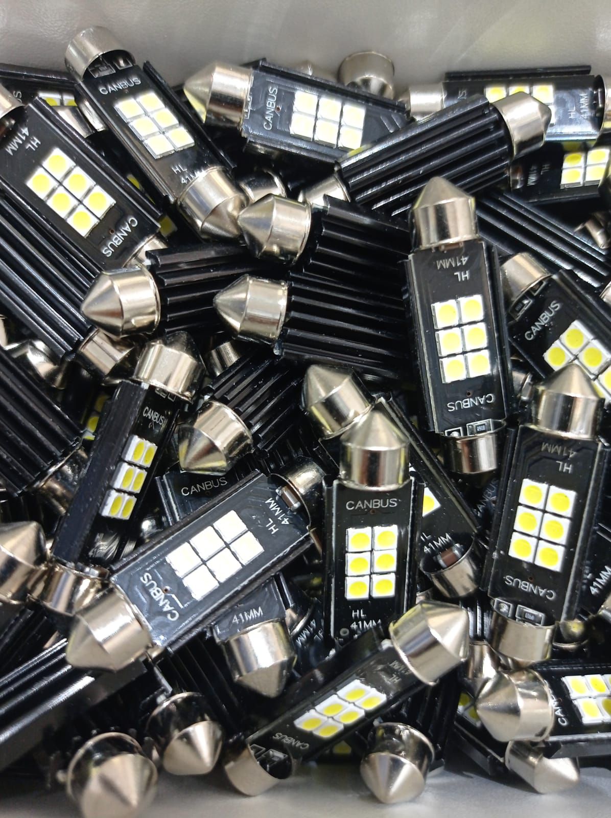 LAMPADA LED TORPEDO 41MM 6 LEDS 6000K 12-24V CANBUS - Four Leds ...