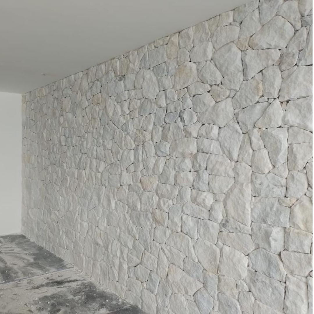 Pedra Moledo Branca Premium - Travertino RockFace