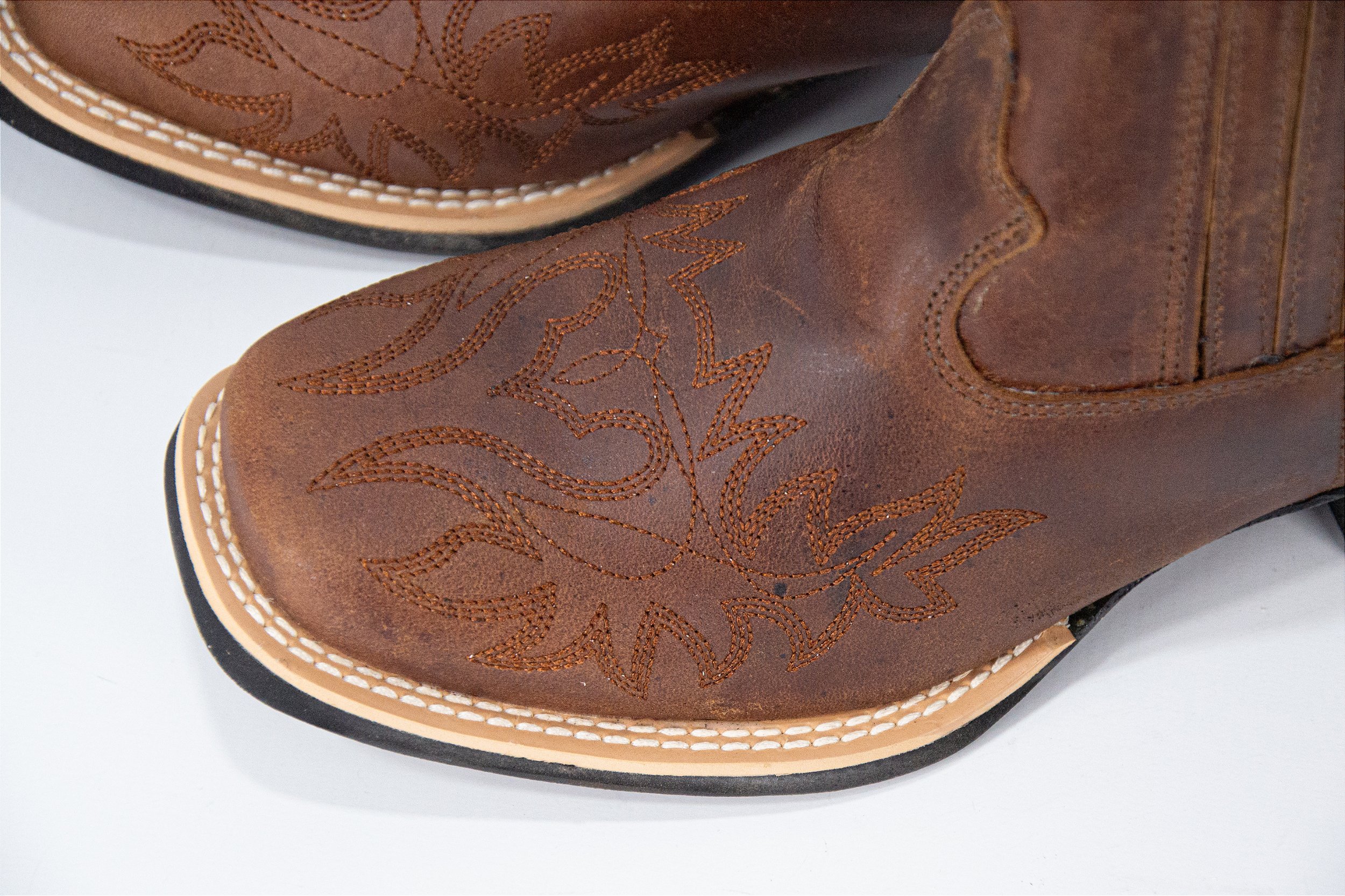 Botina Feminina Craft Boots Cor Tabaco - Comercial Fayad Agudos
