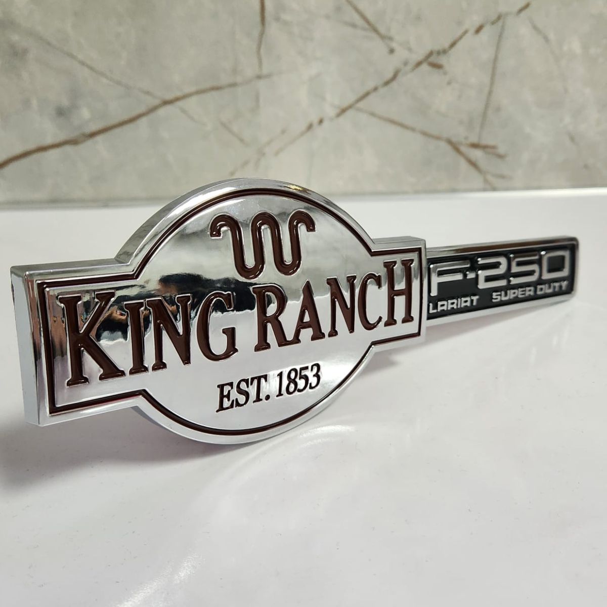 Emblema King Ranch F250 Lariat Super Duty - 4x4import - Acessórios para ...