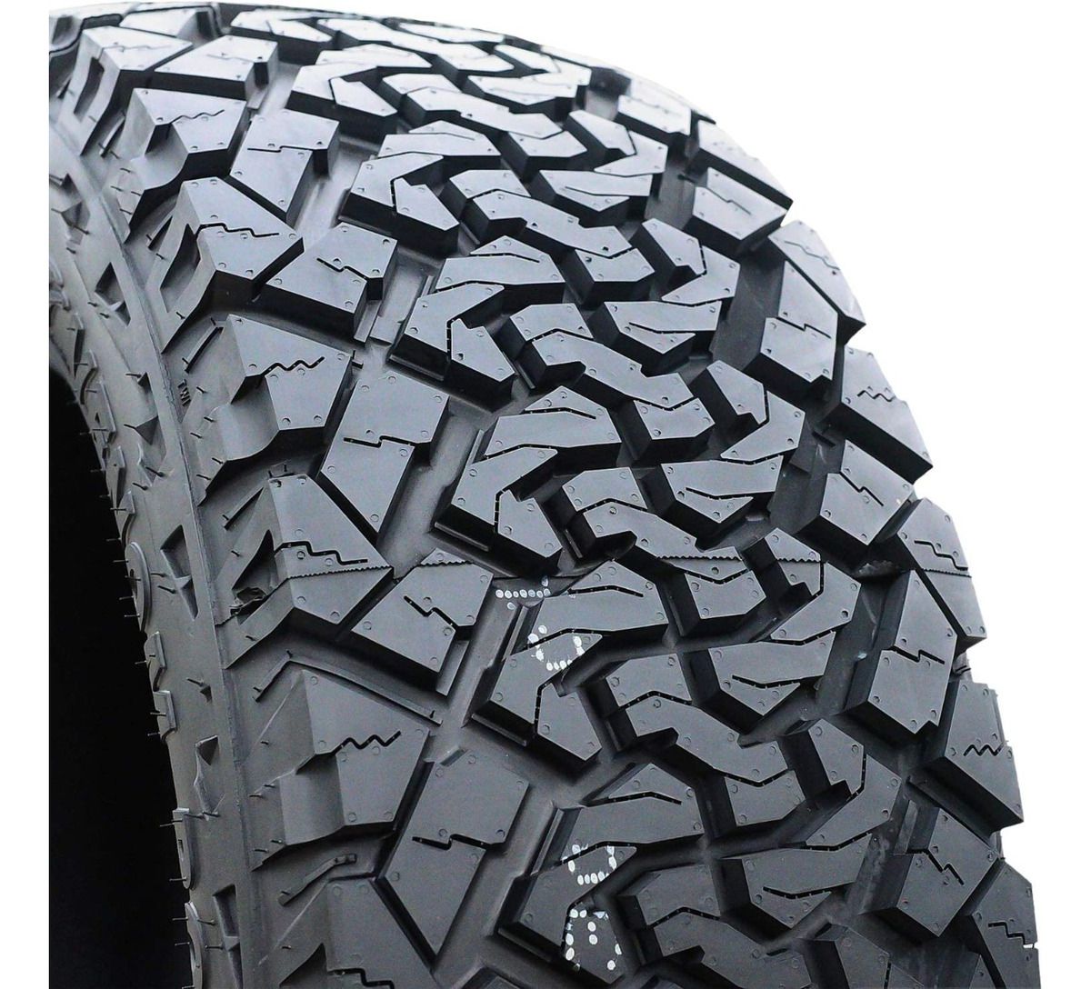 Maximize a Aventura com Pneu Venom Power Terra Hunter LT265/65R17 X/T - 4x4import - Acessórios ...