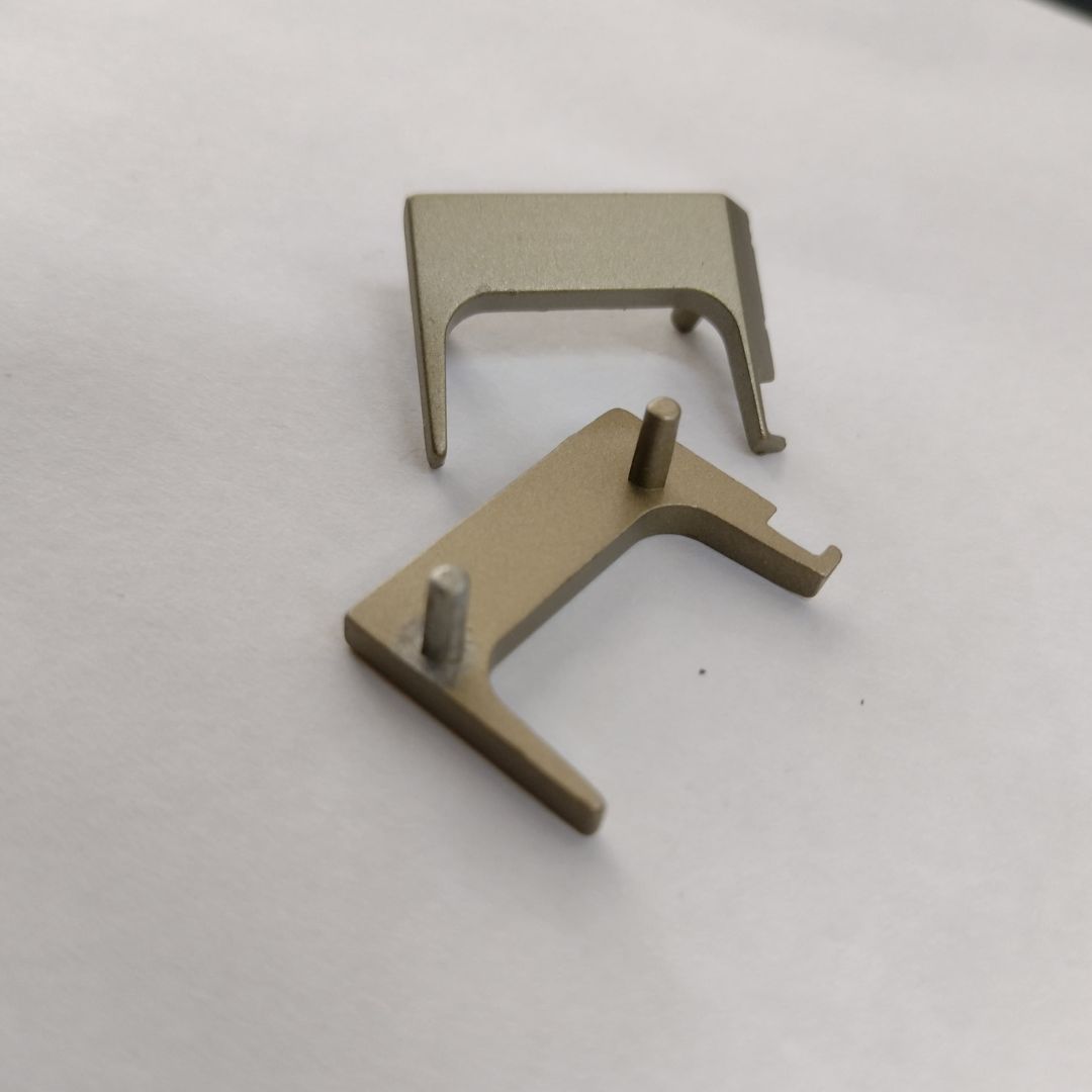 Ponteira PE 211/253 Champagne Claro Rometal – Acabamento Premium - Ipê ...