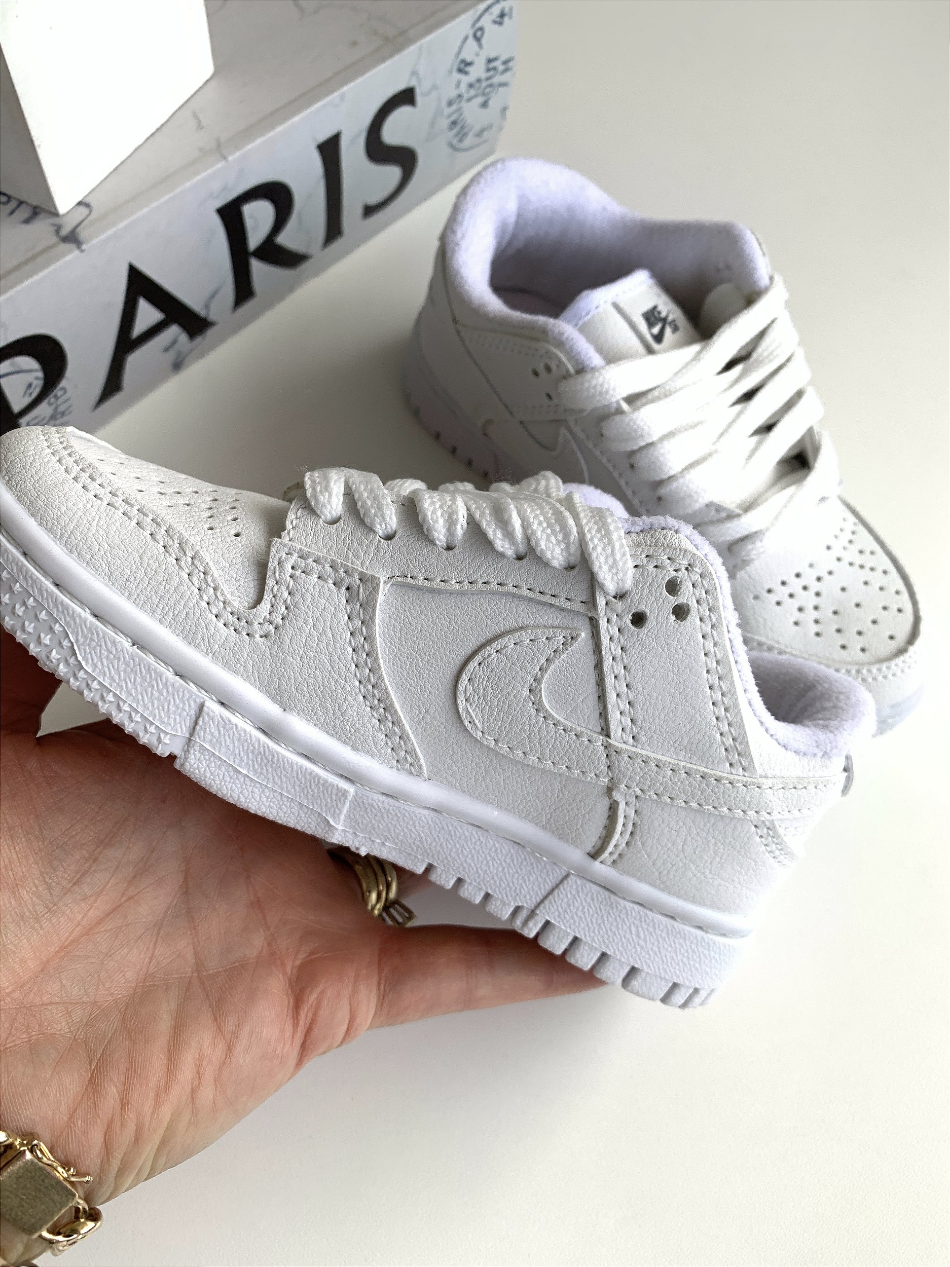 TÊNIS NIKE PREMIUM - Pingo de Gente