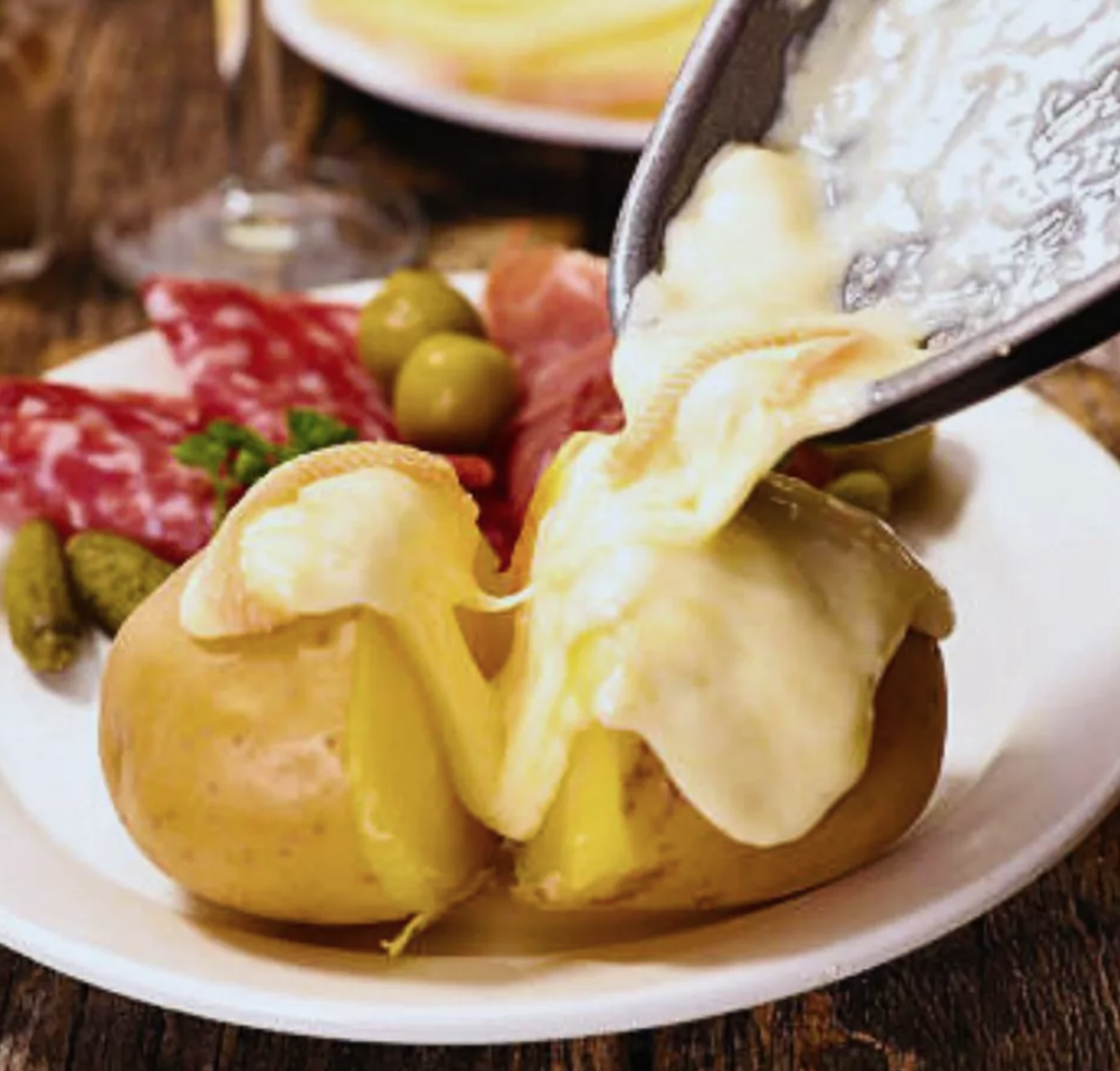 Queijo tipo Raclette Fracionado 220g - Dona Vita - Queijo é Vida