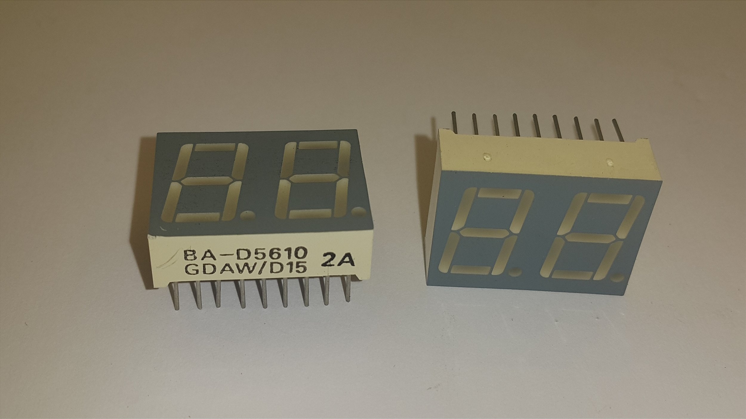 Display 7 Segmentos 2 DIGITOS ANODO VERDE GDAW/D15 2A - Power Circuit ...