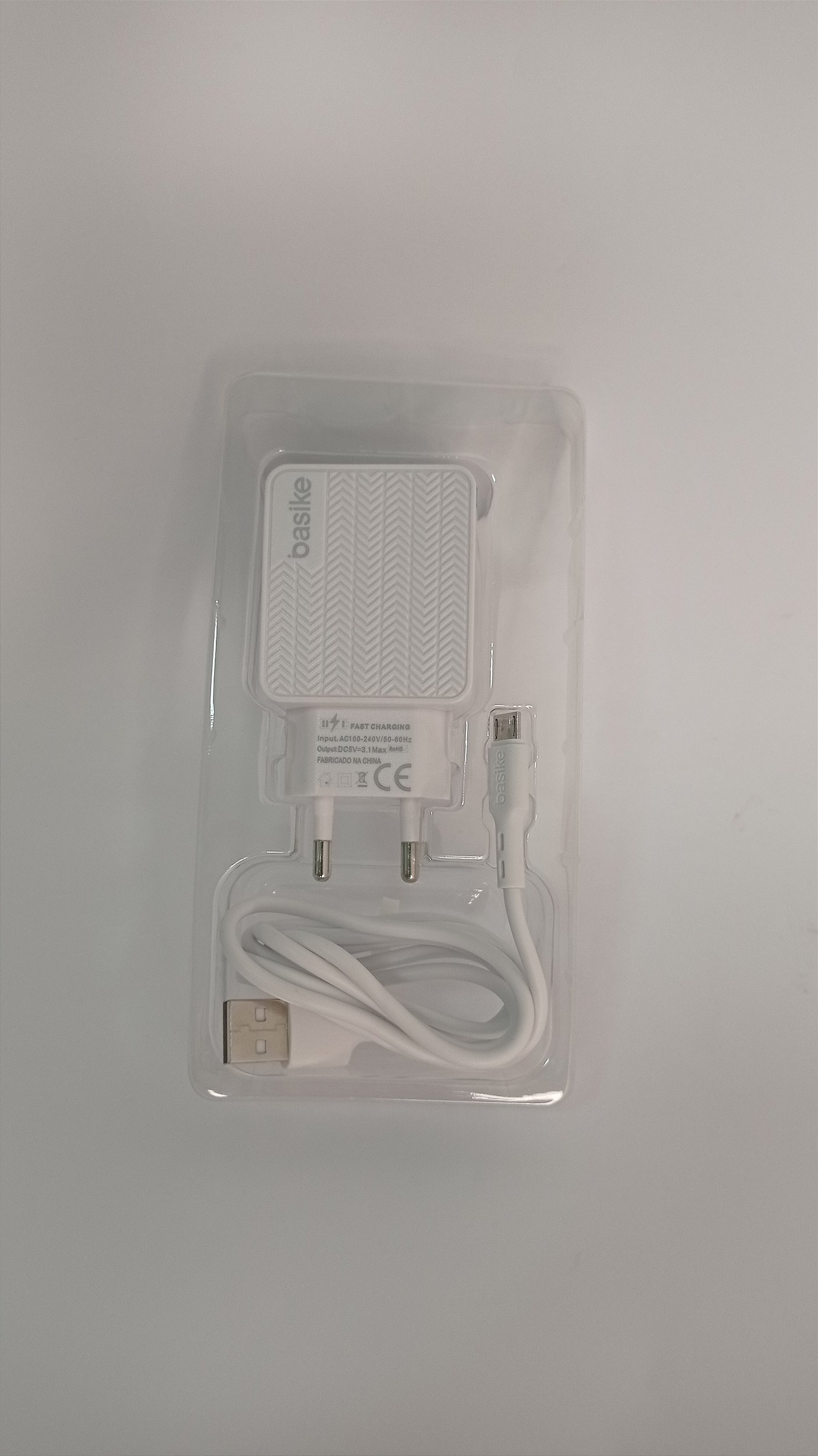 Carregador com 2 entradas USB Turbo Basik CAR-9014 - Irmãos Cell ...
