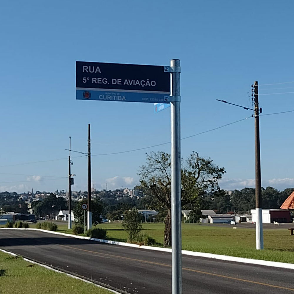 Abraçadeira para placas de rua logradouro - Sinal Center - Empresa de ...
