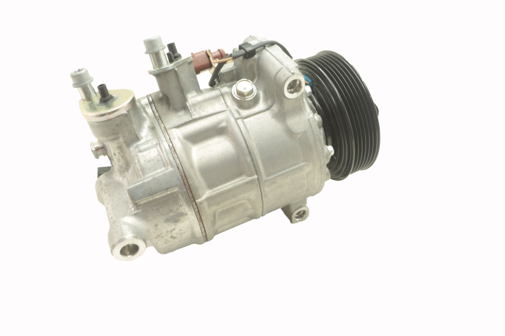 Compressor Ar Condicionado Vw Tiguan Polo Virtus 3q0816803e - Auto Amega