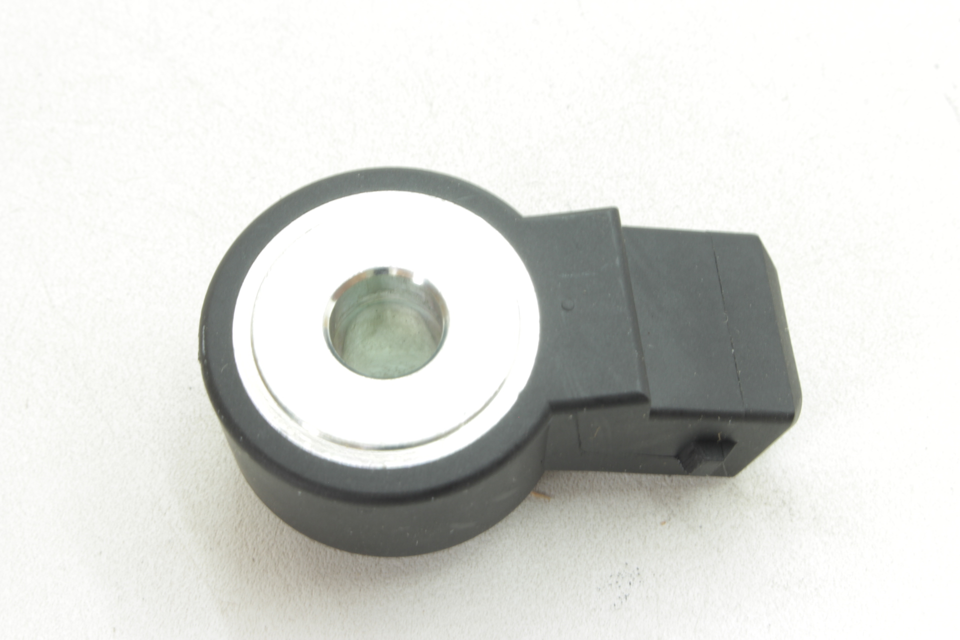 Sensor De Detonação Fiat Toro 2.4 Flex 2017 2018 05033316ab - Auto Amega