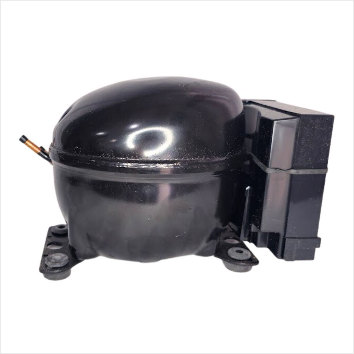Compacto e potente, o compressor Inverter Electrolux A15005301 garante ...