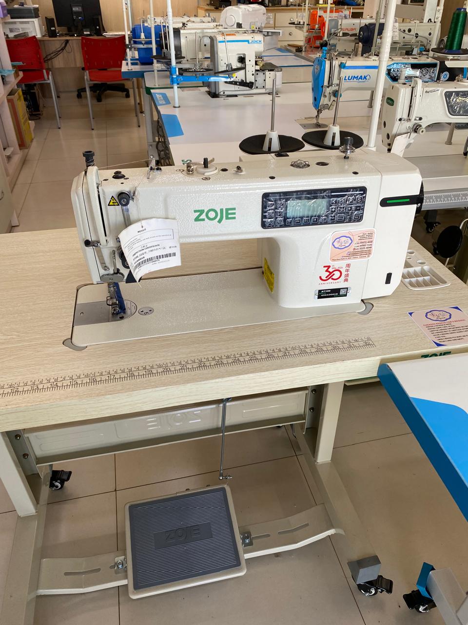 Máquina Reta Eletrônica Motor Direct Drive - Modelo A7100 Zoje (220v) - Maq Ponto Costura & Bordado