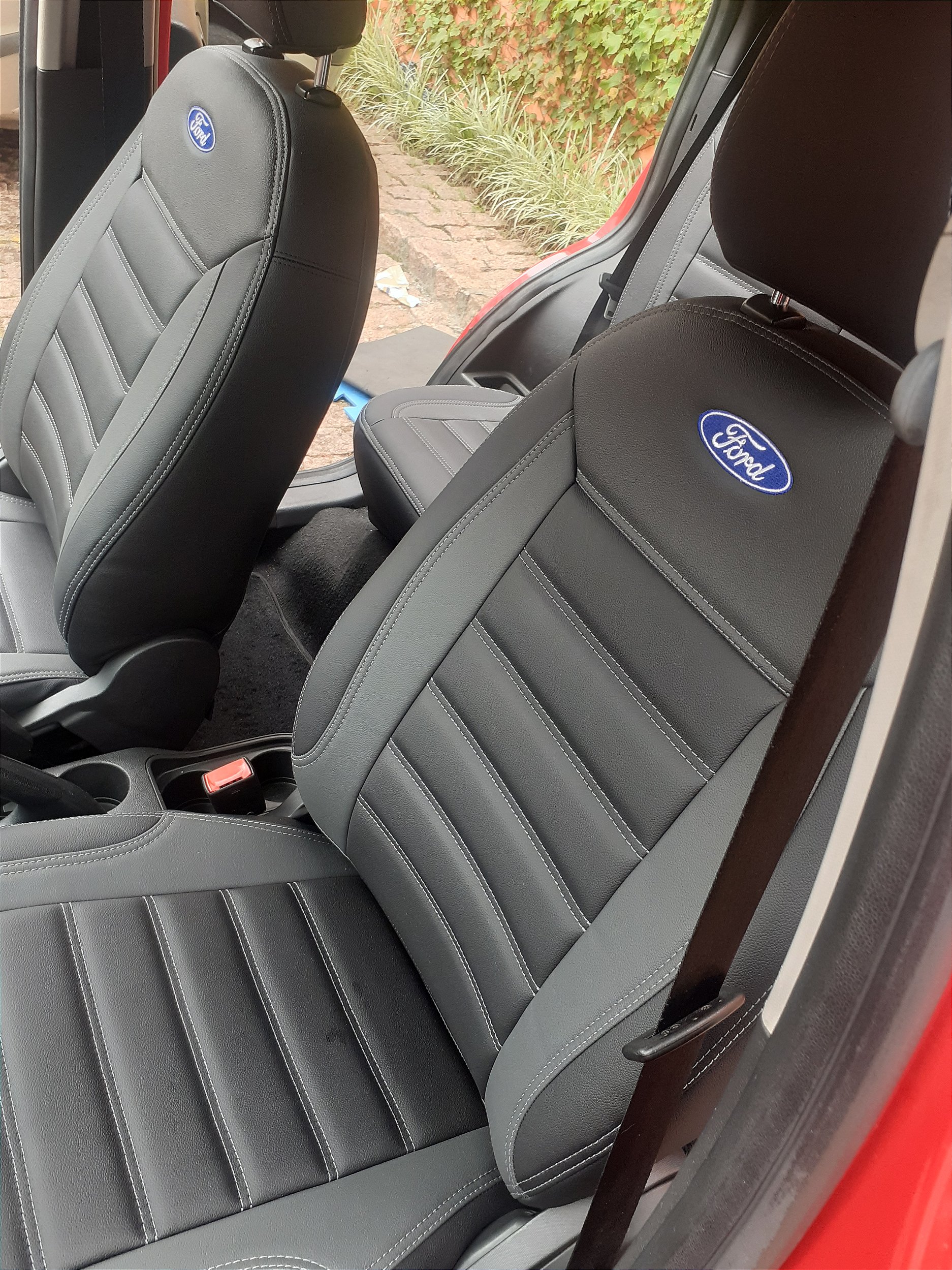 Capa de Banco Ford Ka Novo Preto couro Automotivo - baraoparts
