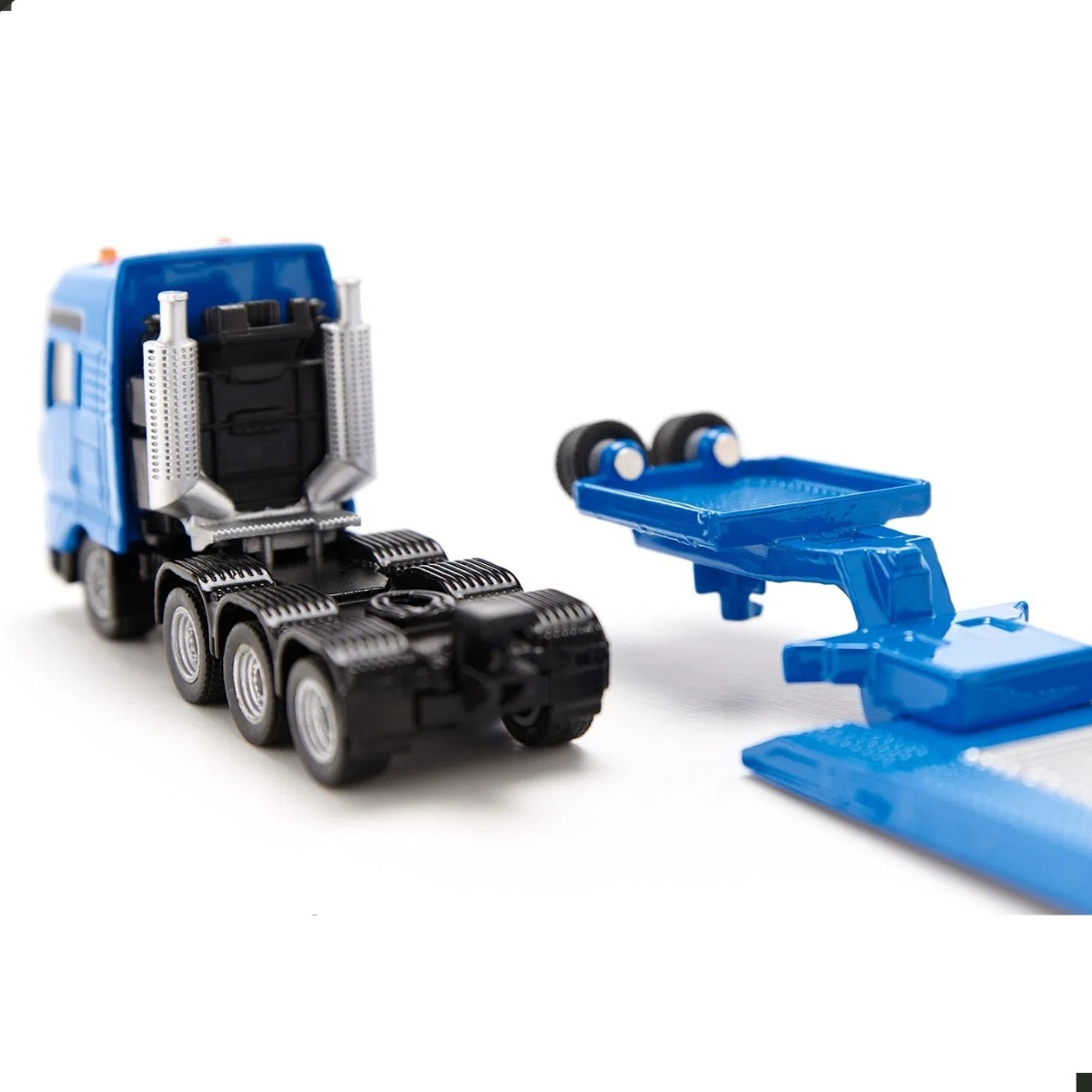 Miniatura Caminhão MAN com Escavadeira Liebherr Siku 1:87 - Drive ...