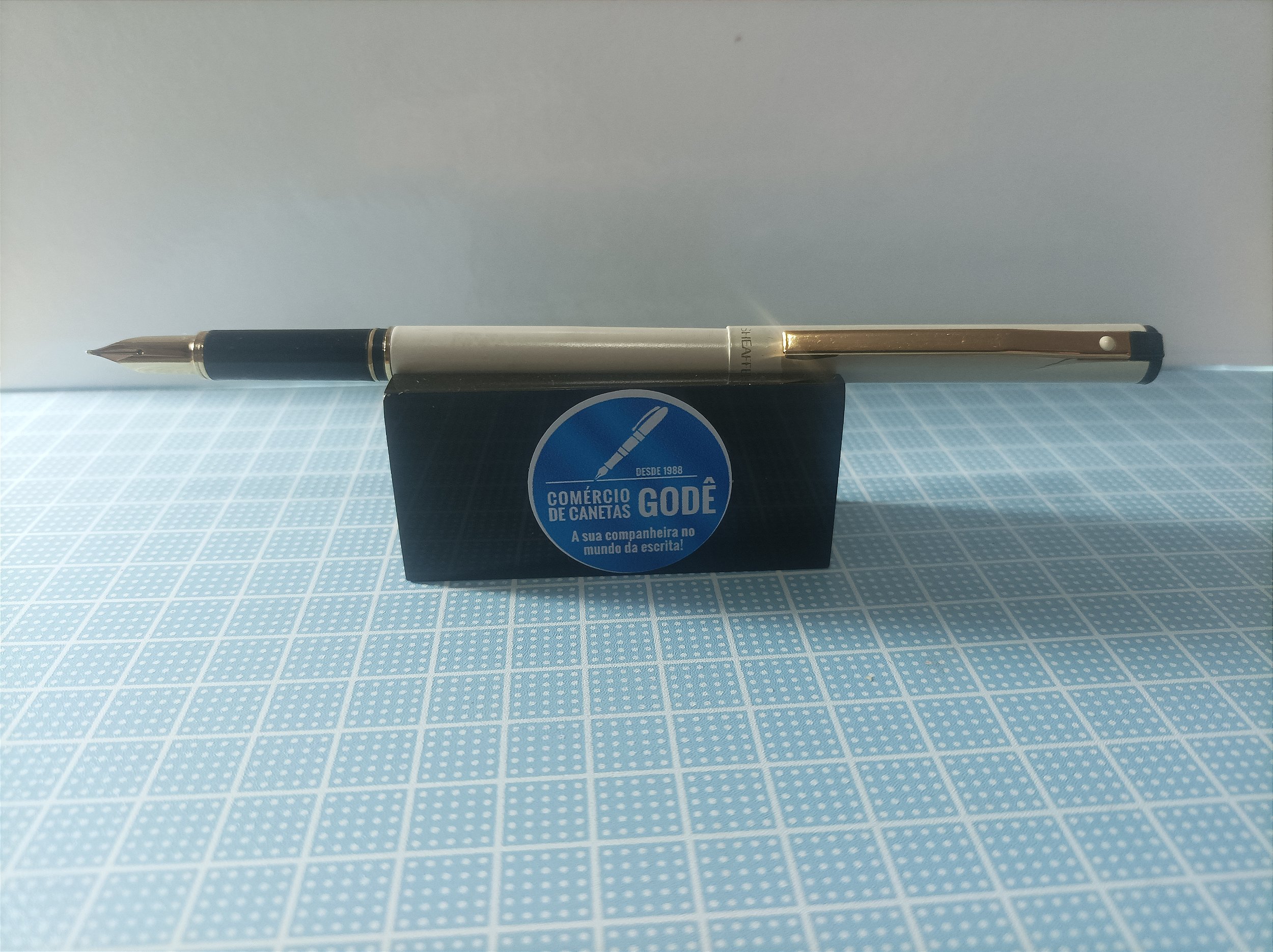 Caneta Tinteiro Sheaffer TRZ Cor Branca - Pena M - Comércio de Canetas ...